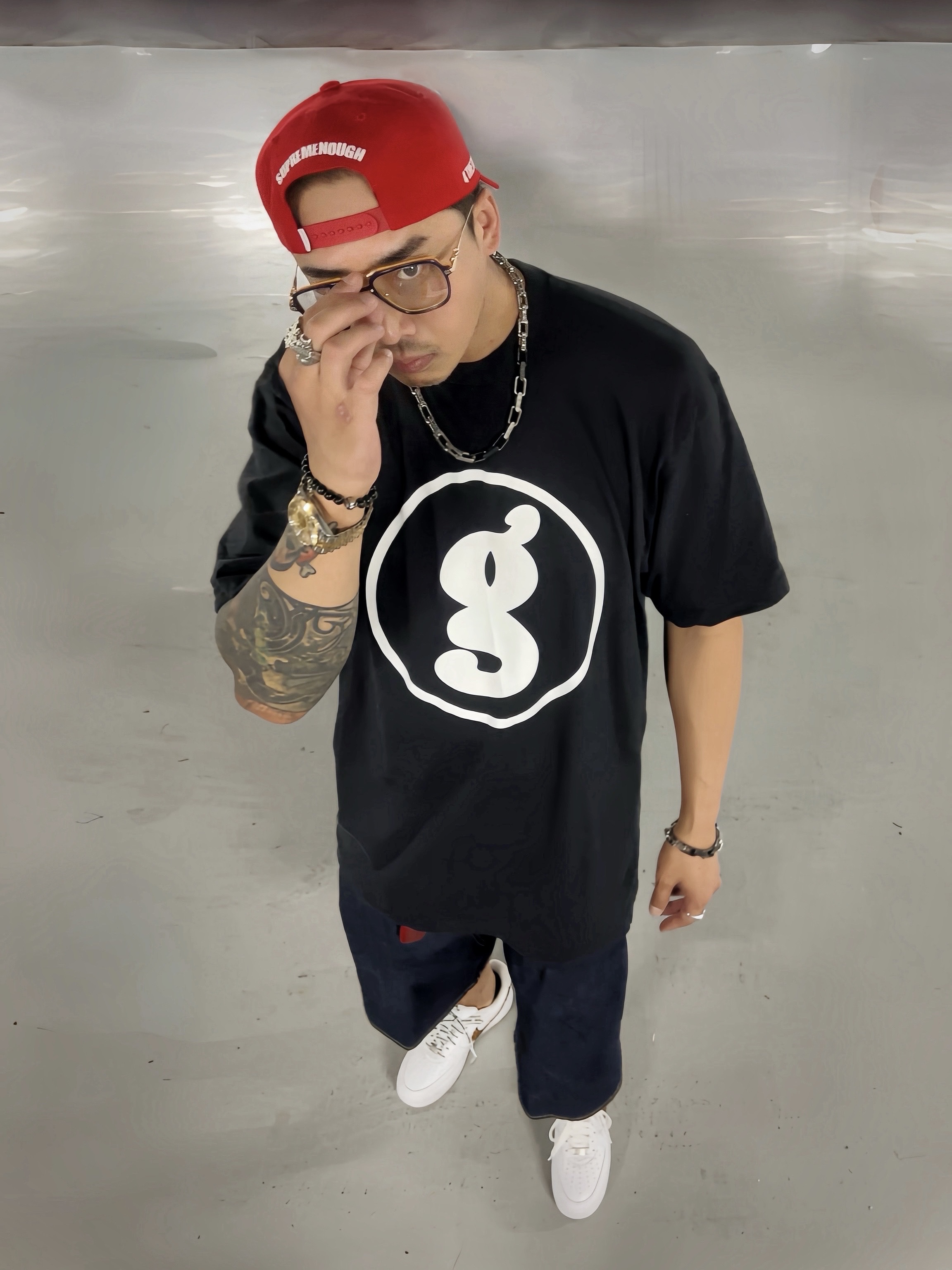 범인은 바로 너 | KREAM