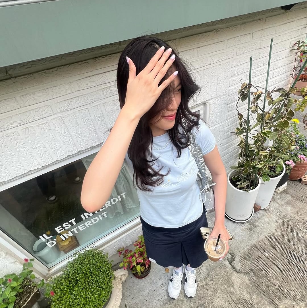 THIS IS FINE 디스이즈파인💎 | KREAM