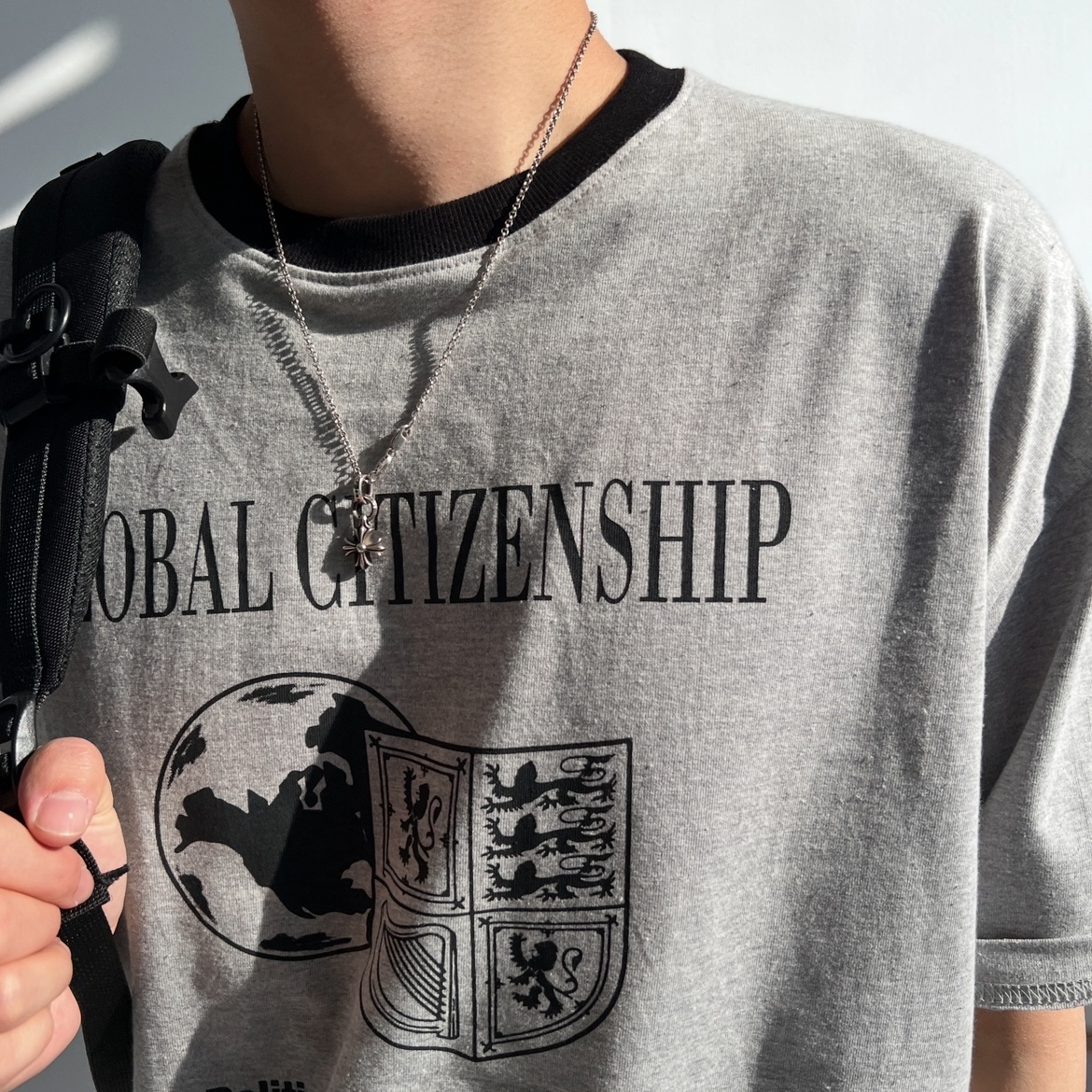 (@otlotll) 님의 게시물 | KREAM