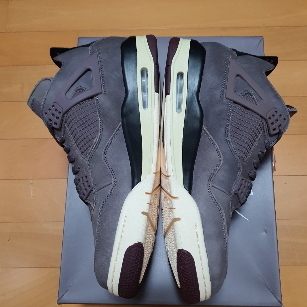 ㅇㅅㅇ (@fmvxbjmd) 님의 게시물 | KREAM