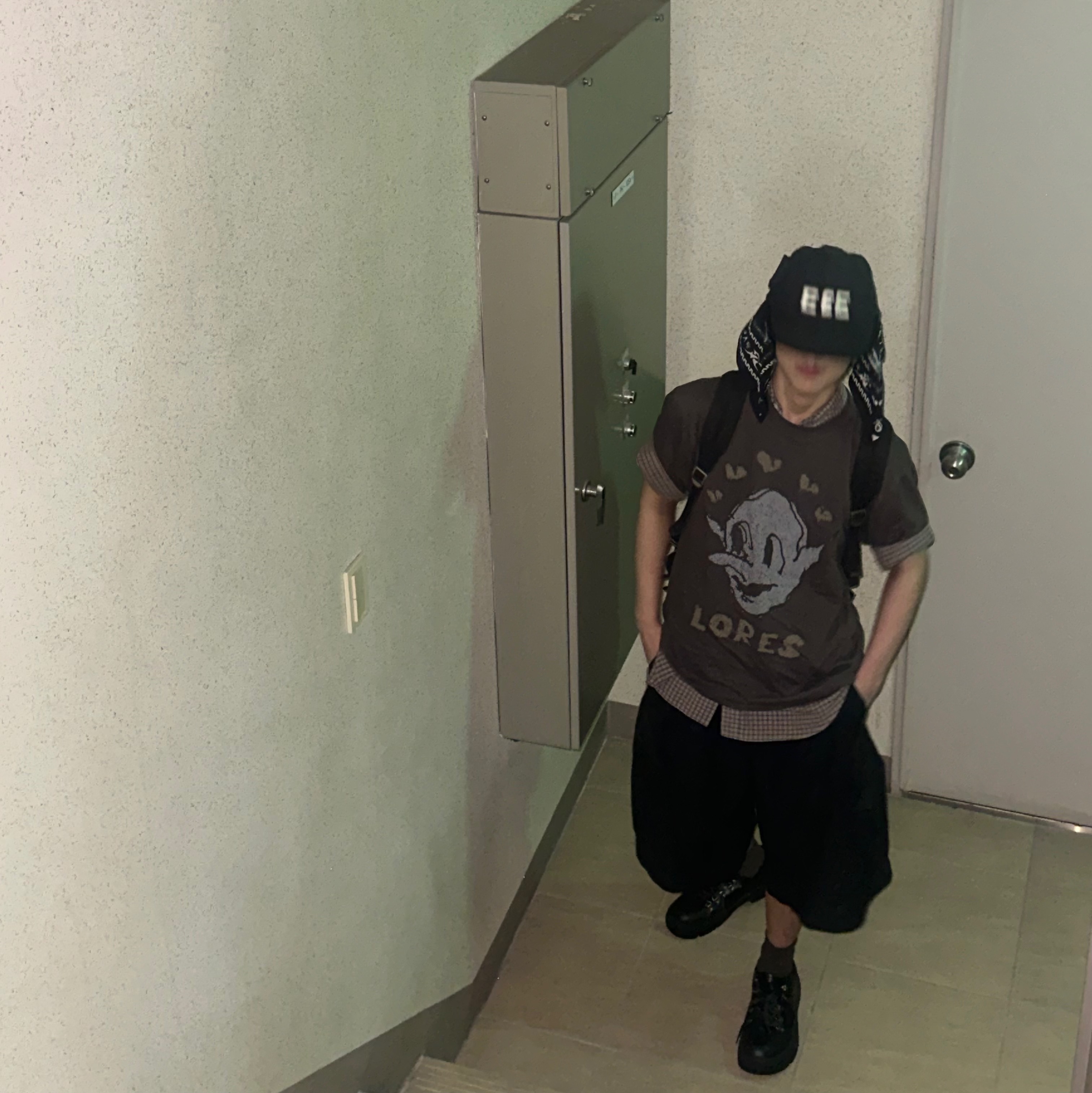 김동현 (@weneedaumbr...) 님의 게시물 | KREAM