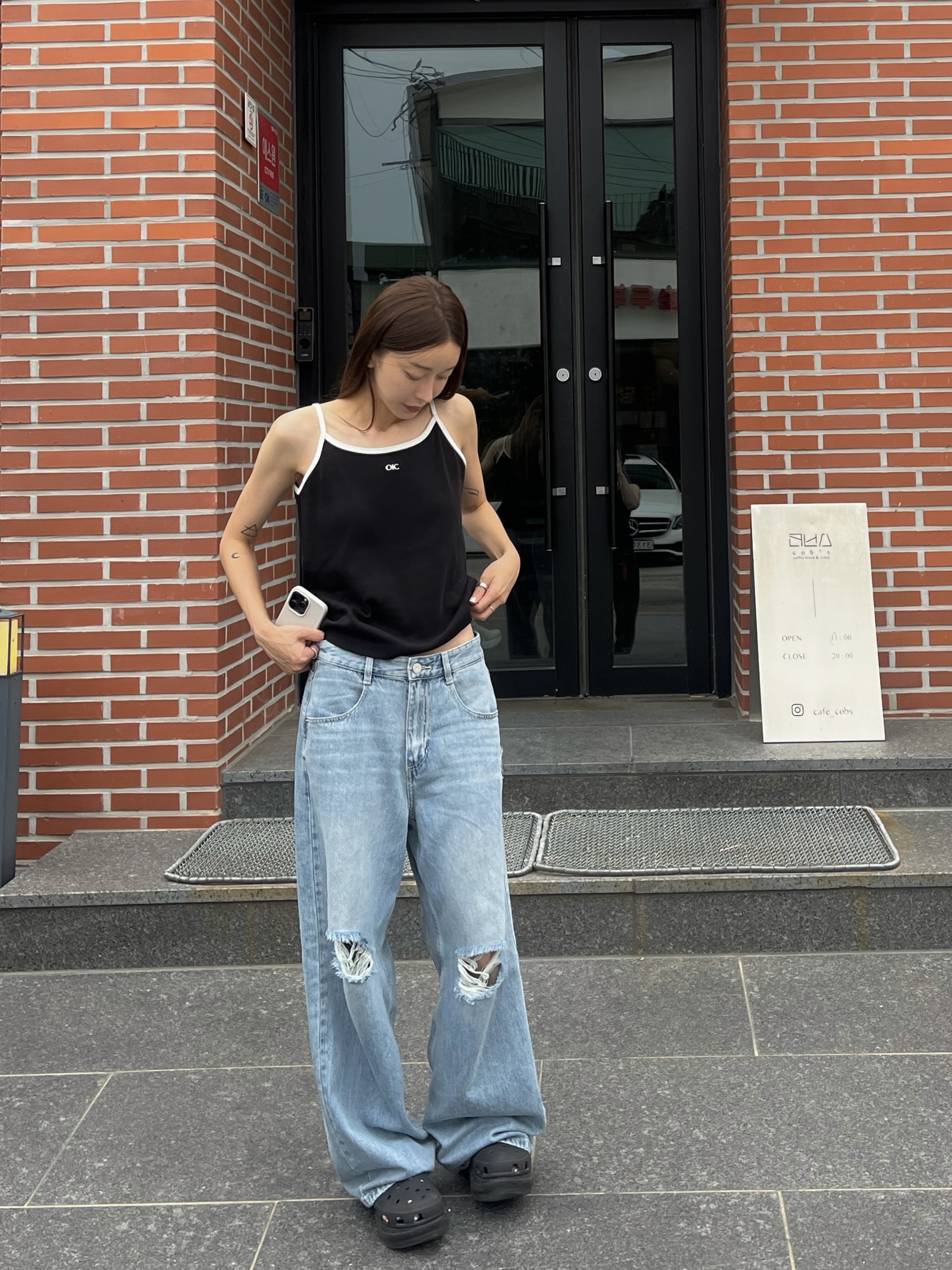 🖤🩵🖤 | KREAM