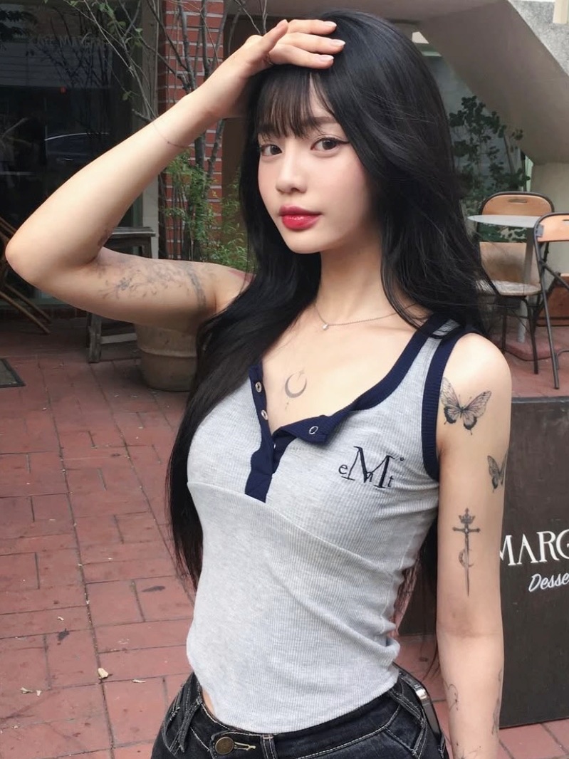 헨리넥 포인트 ! | KREAM