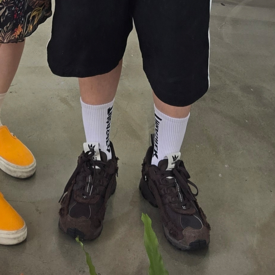 jnjnjn (@jnjnjn) 님의 게시물 | KREAM