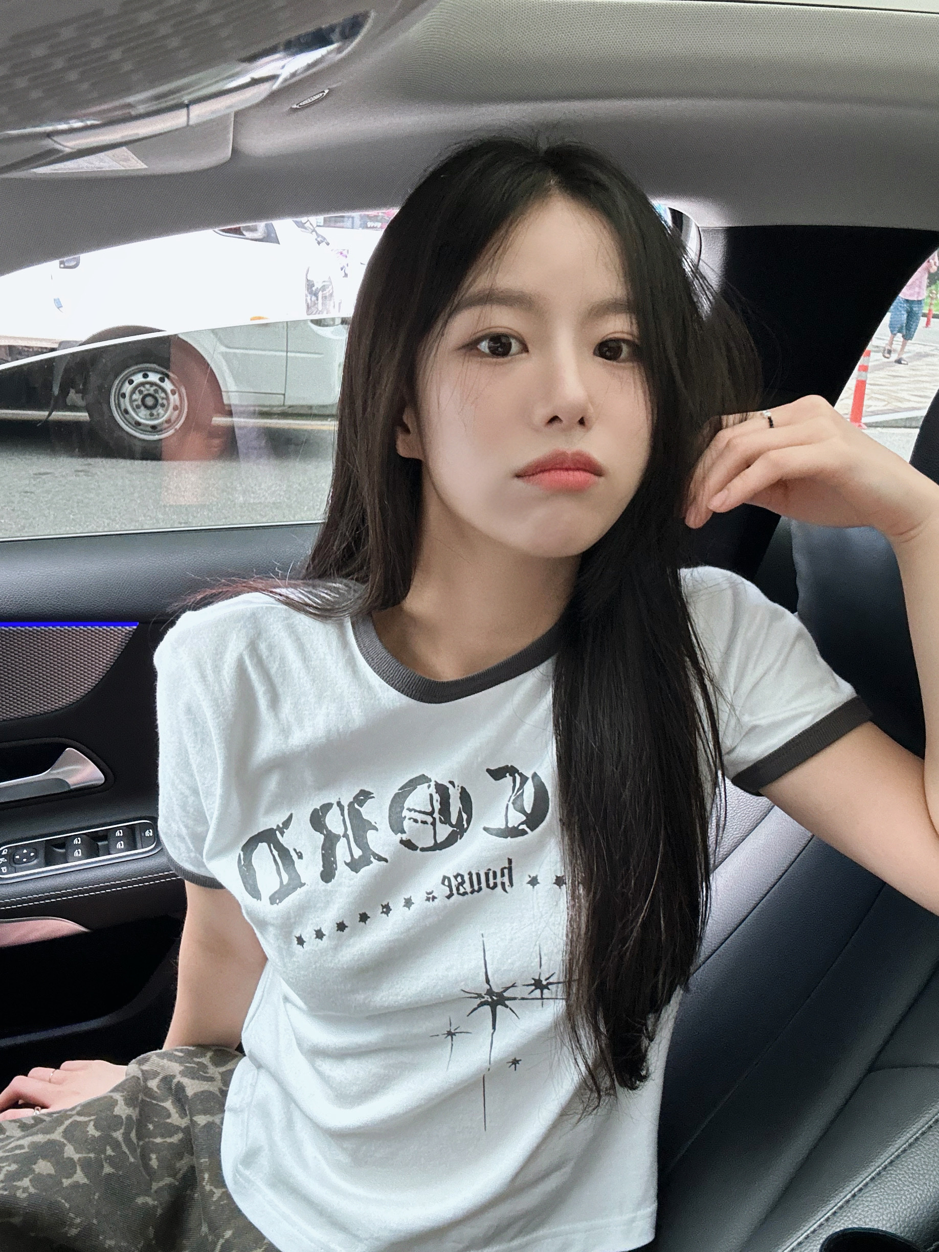 SLOW RECORD ... (@slowrecordh...) 님의 게시물 | KREAM