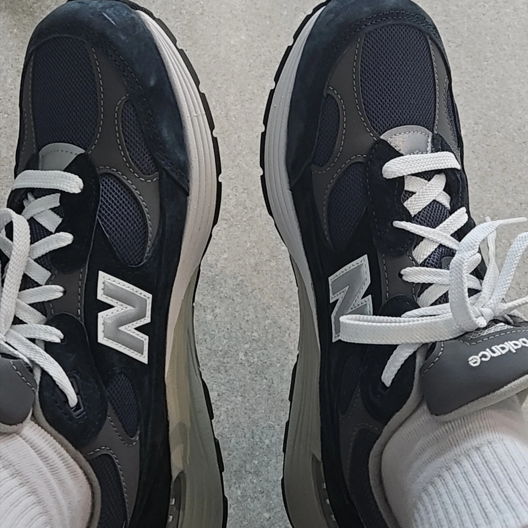 992코어는 반업 필수 | KREAM