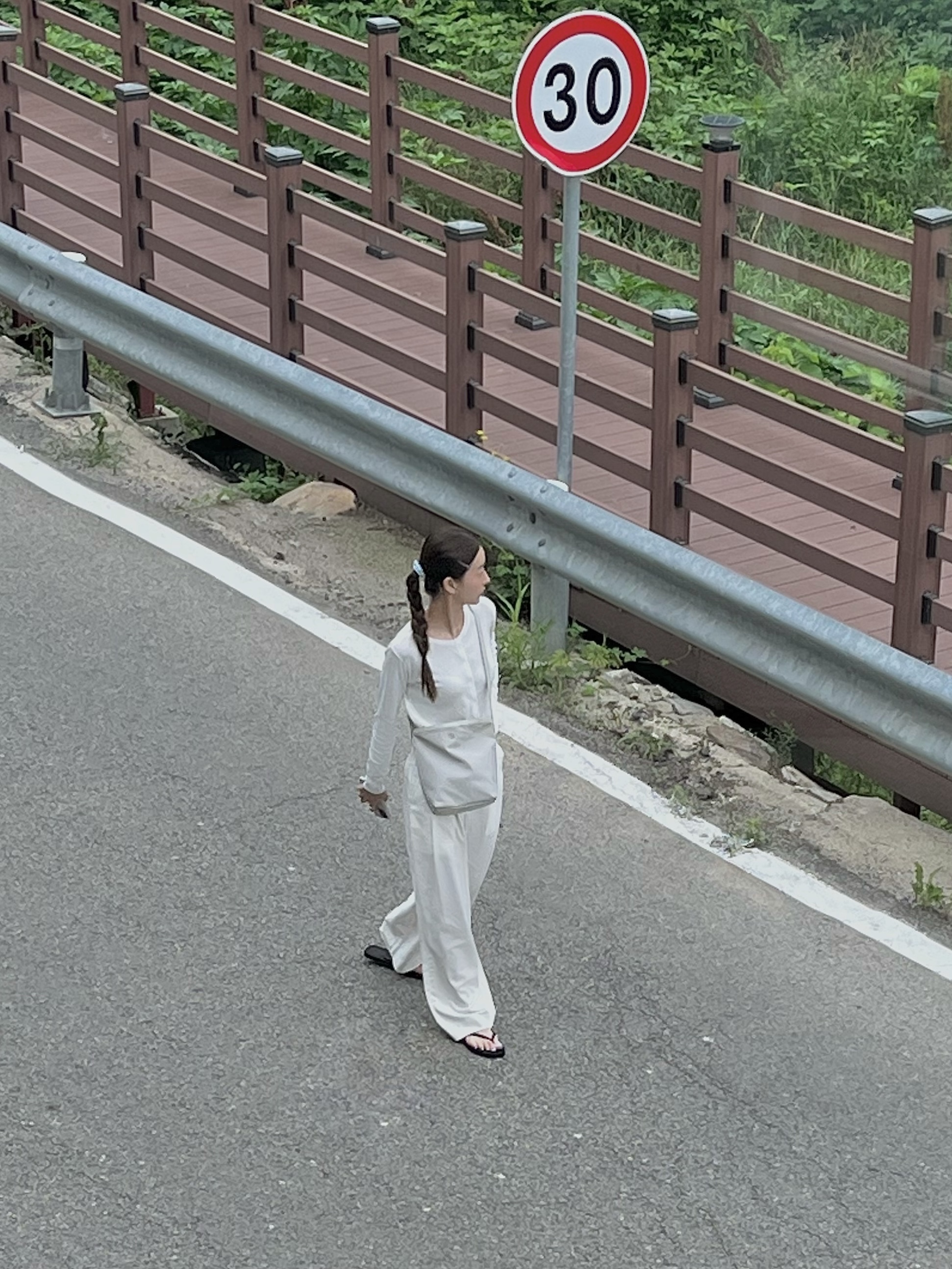 발견 | STYLE | KREAM