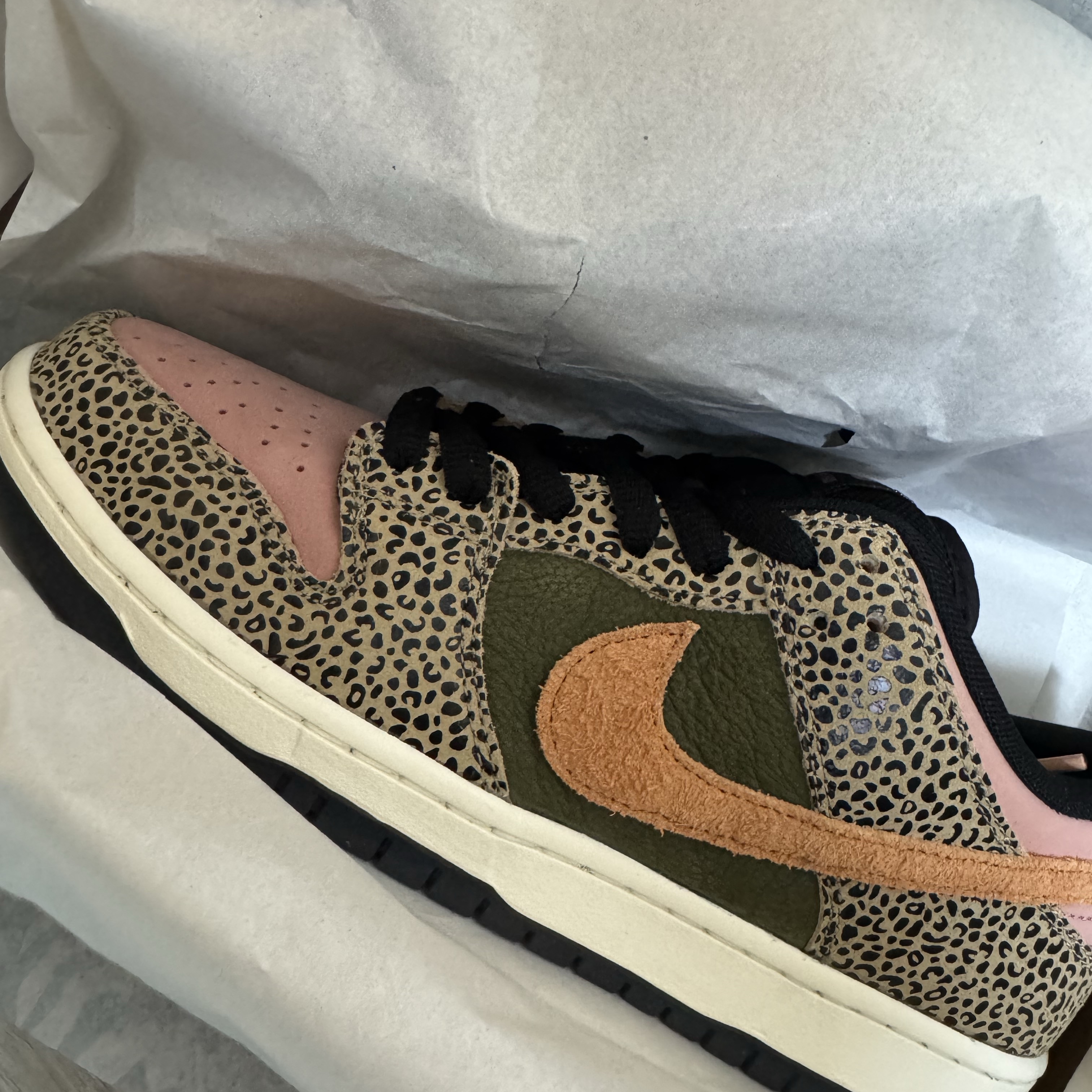 (@x_xio) 님의 게시물 | KREAM