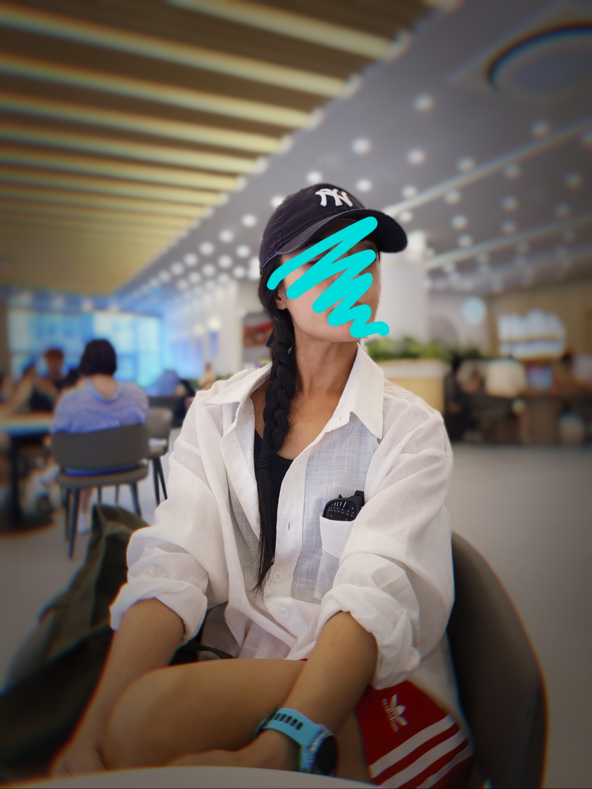 🍒_ 네, 라고 | KREAM