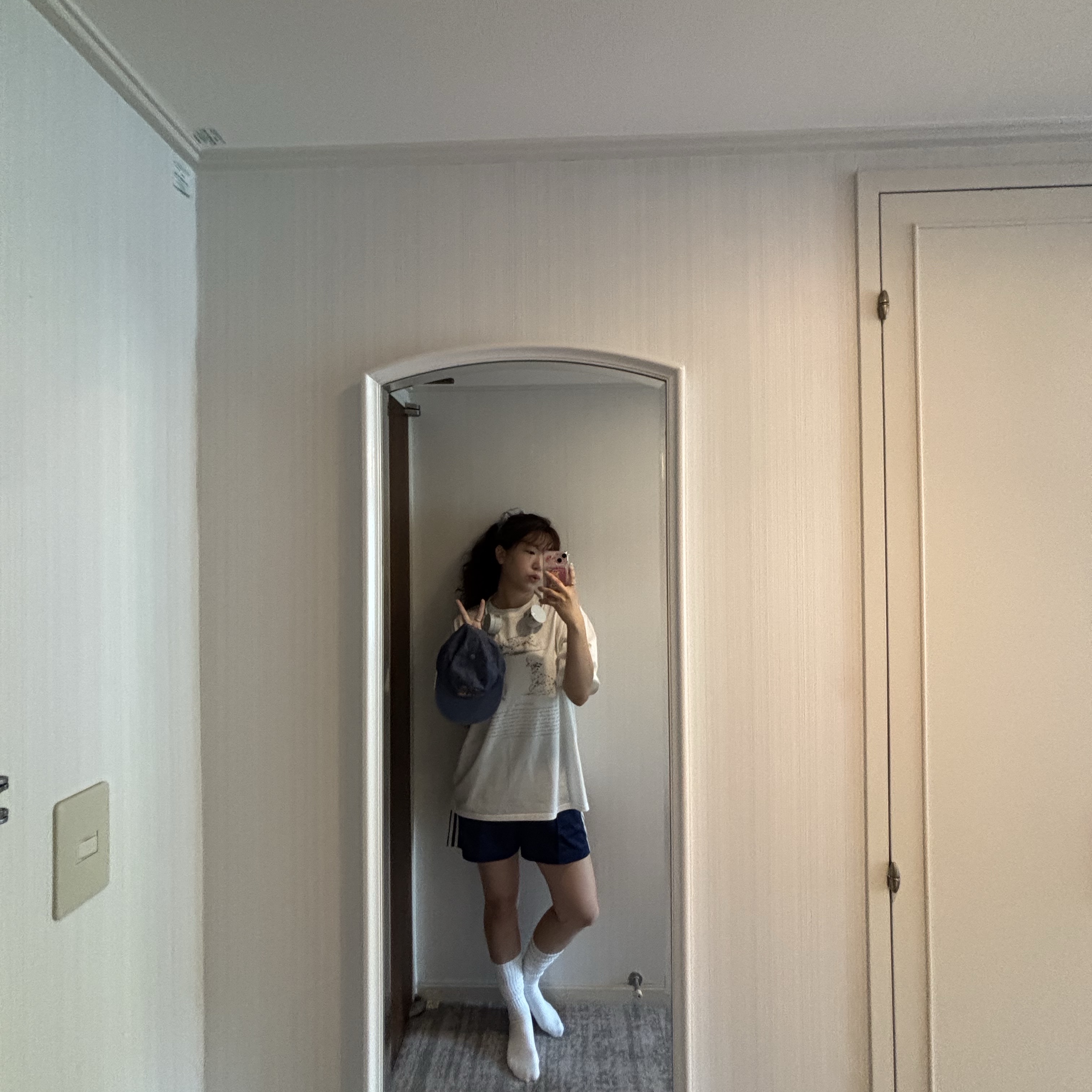 공항강능깅 | KREAM