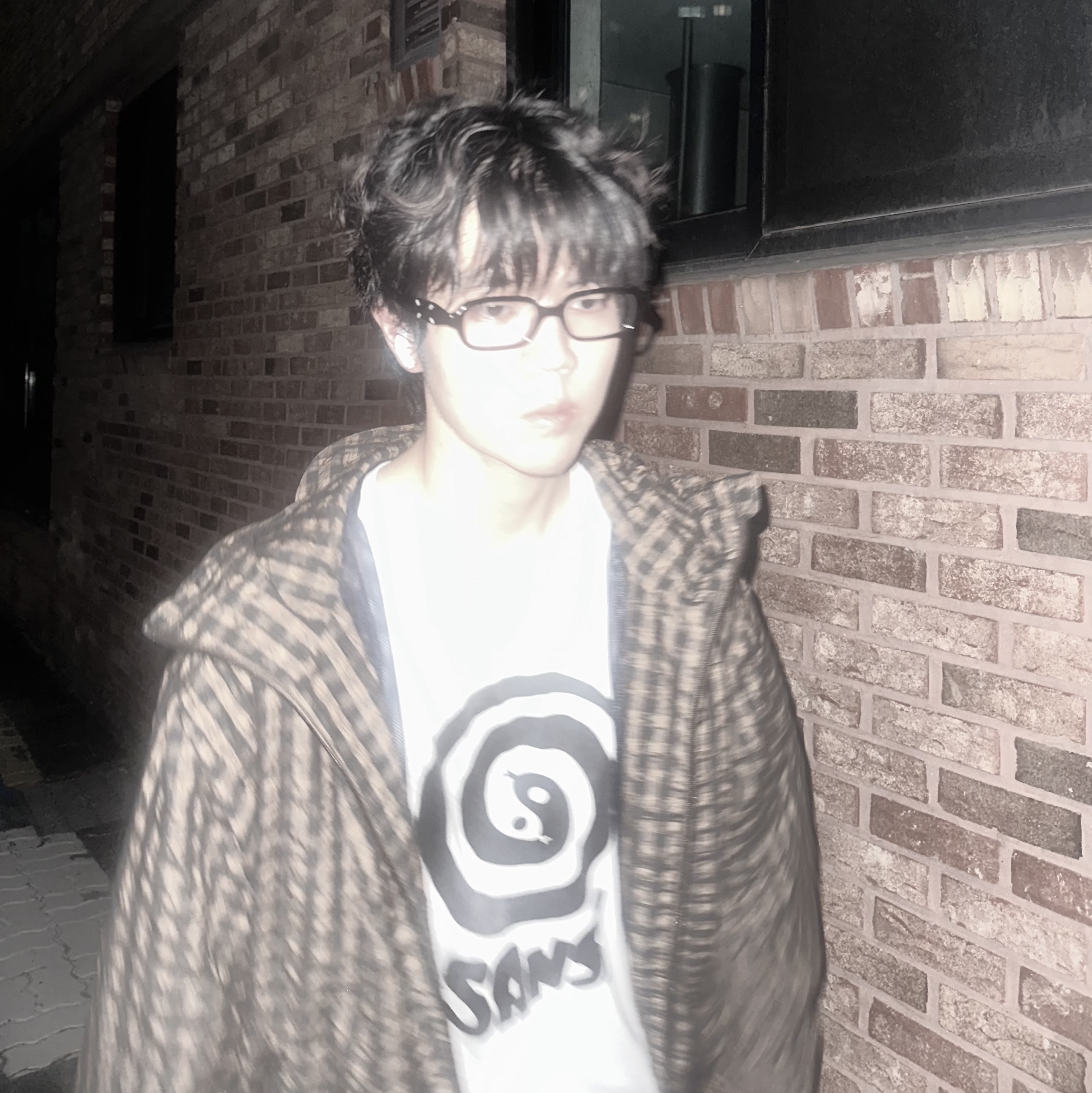 김동현 (@weneedaumbr...) 님의 게시물 | KREAM