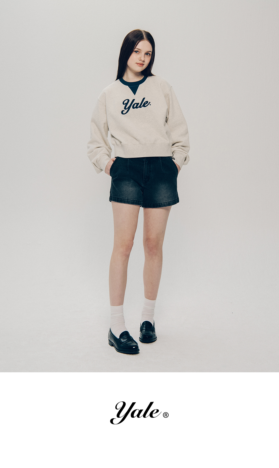 예일 우먼즈 데님 숏팬츠_차콜 | YALE | KREAM