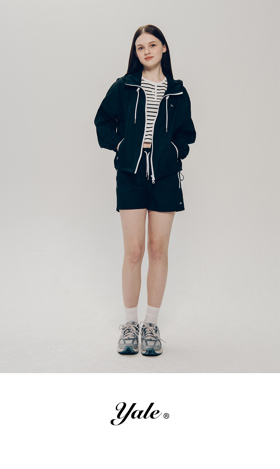 예일 우먼즈 라이트웨이트 윈드브레이커_블랙 | YALE | KREAM