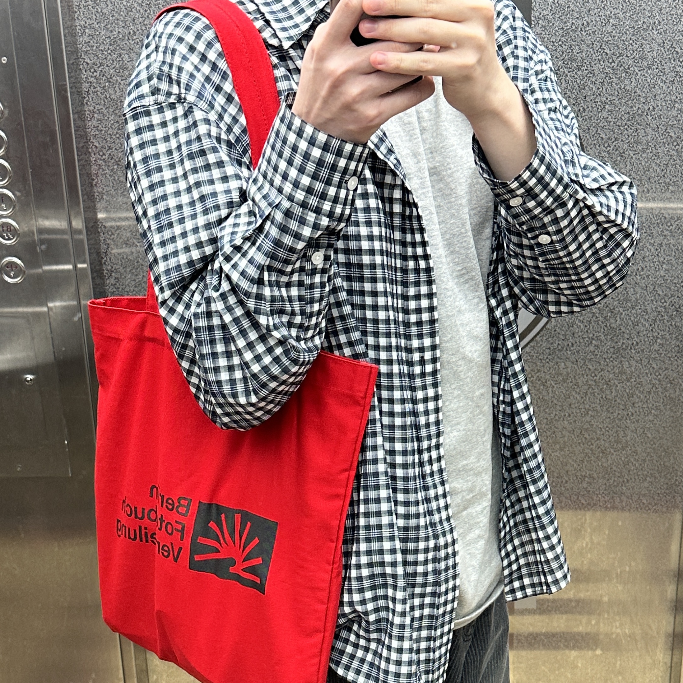 00ofmi (@gnni74o5) 님의 게시물 | KREAM