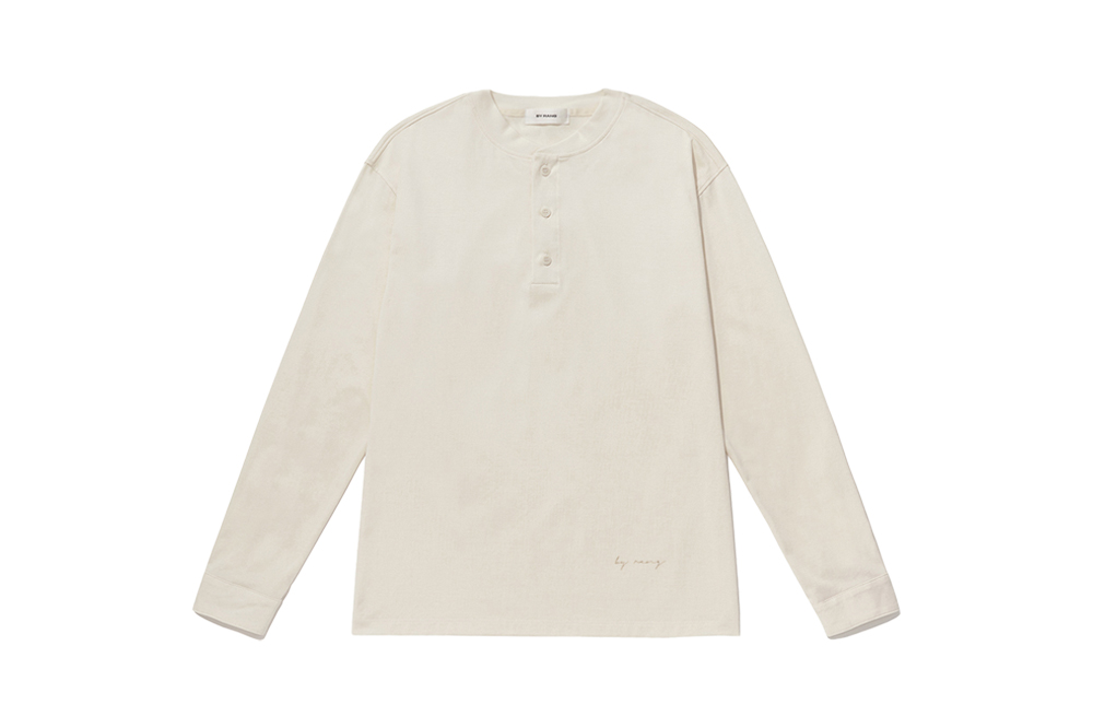 바이랑 CLS 헨리 티셔츠 - 크림 | BY RANG | KREAM