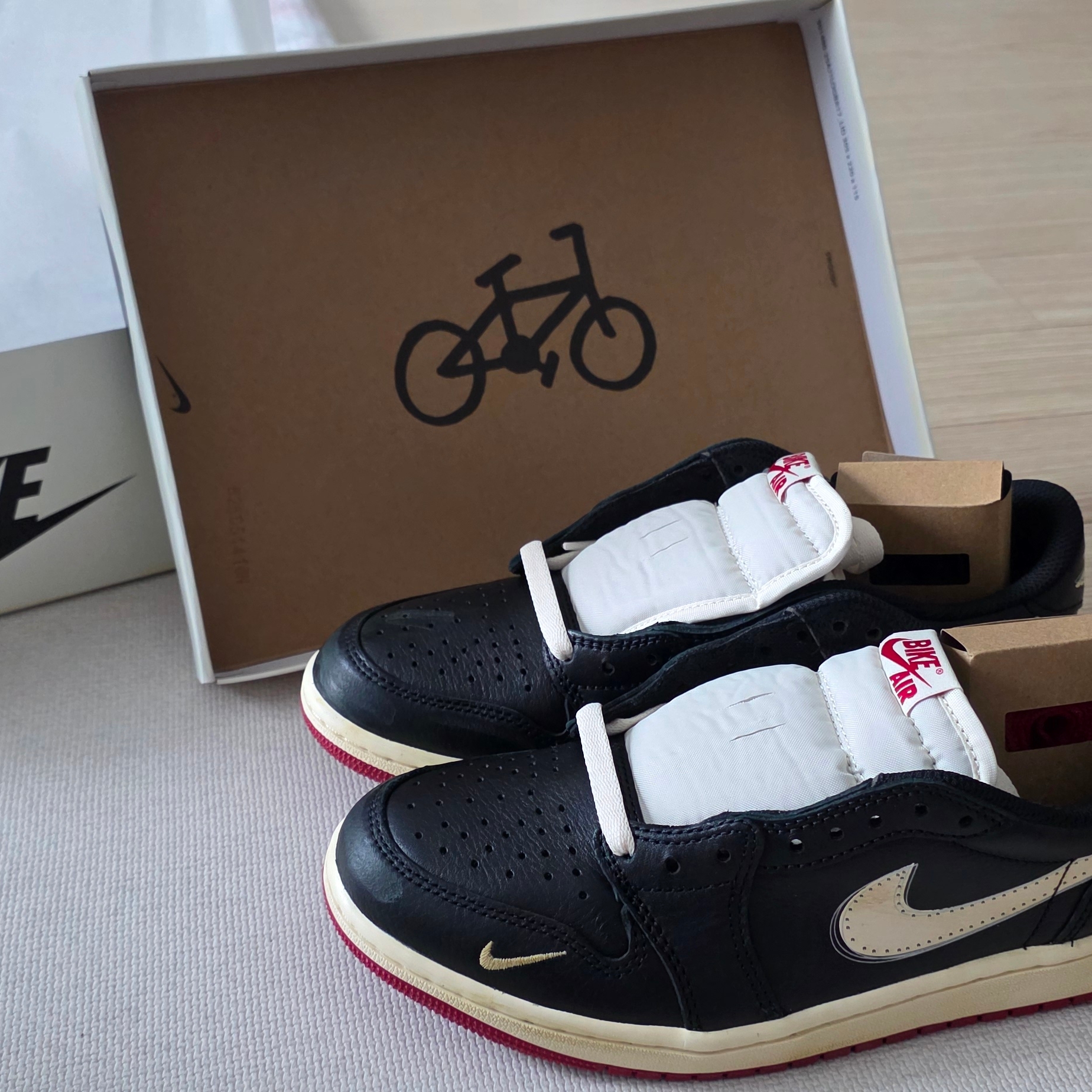 8구는 필구! | KREAM