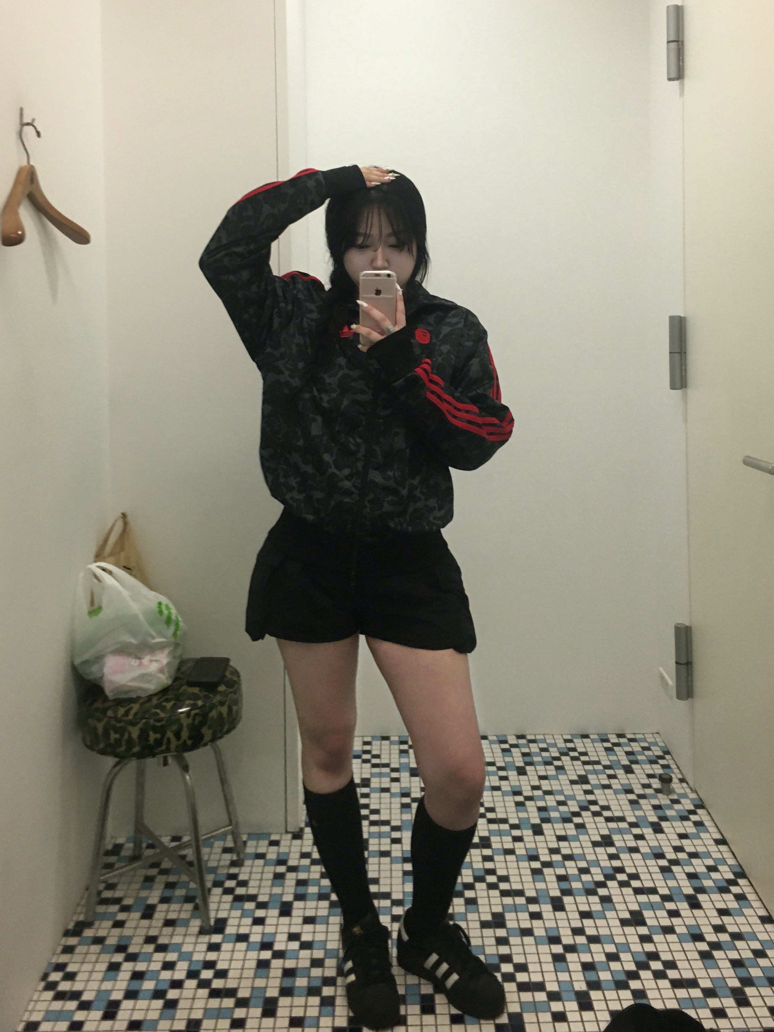 hewon1951 (@hewon_x_x) 님의 게시물 | KREAM