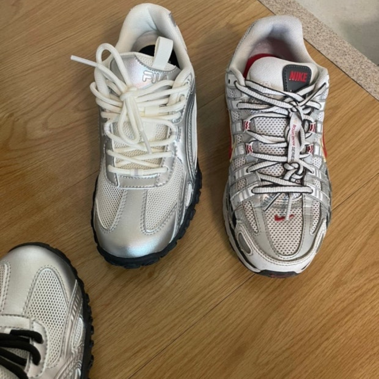 (@333.3) 님의 게시물 | KREAM