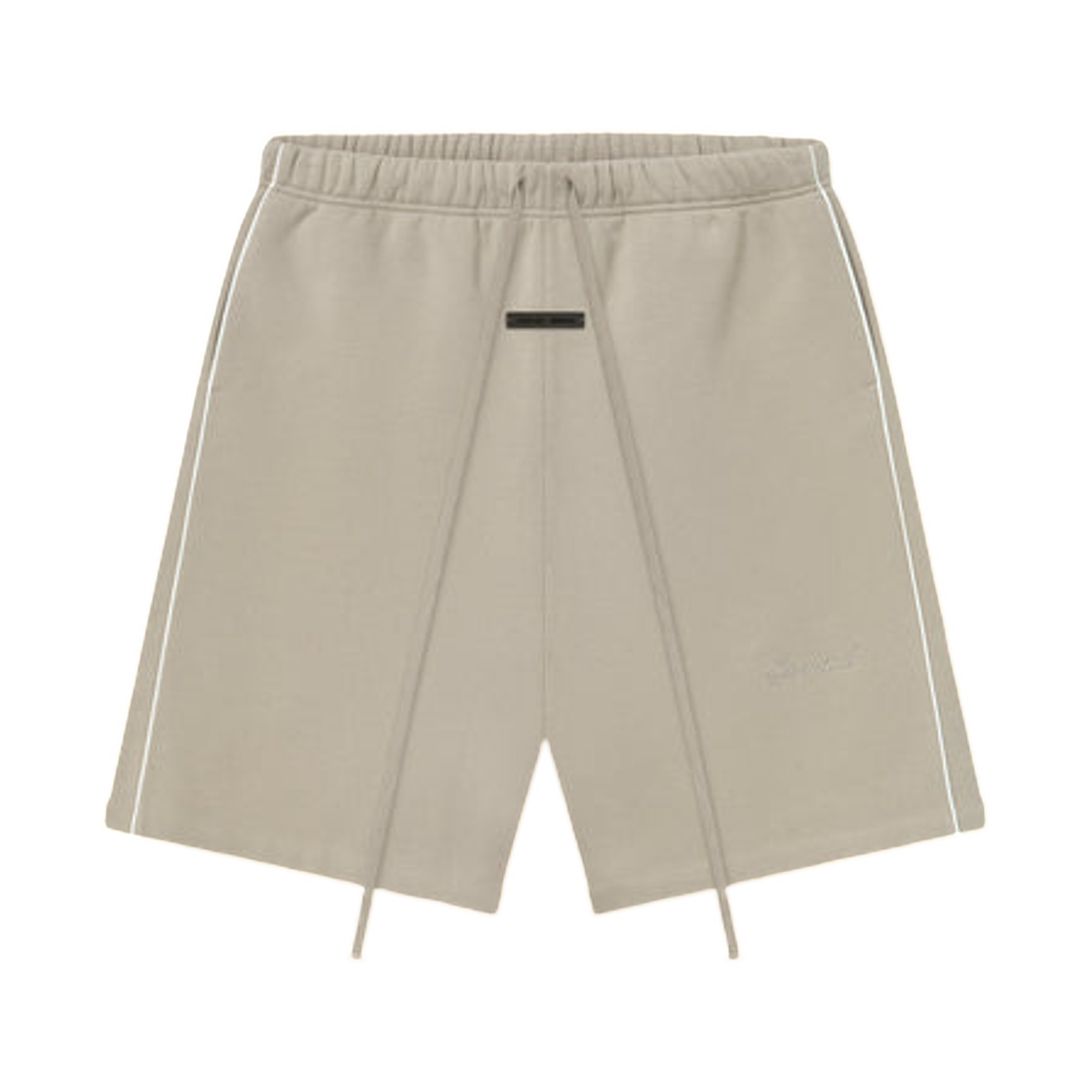 에센셜 릴랙스드 플리스 스웨트쇼츠 파이핑 클라우드 화이트 - 25SS | Essentials | KREAM