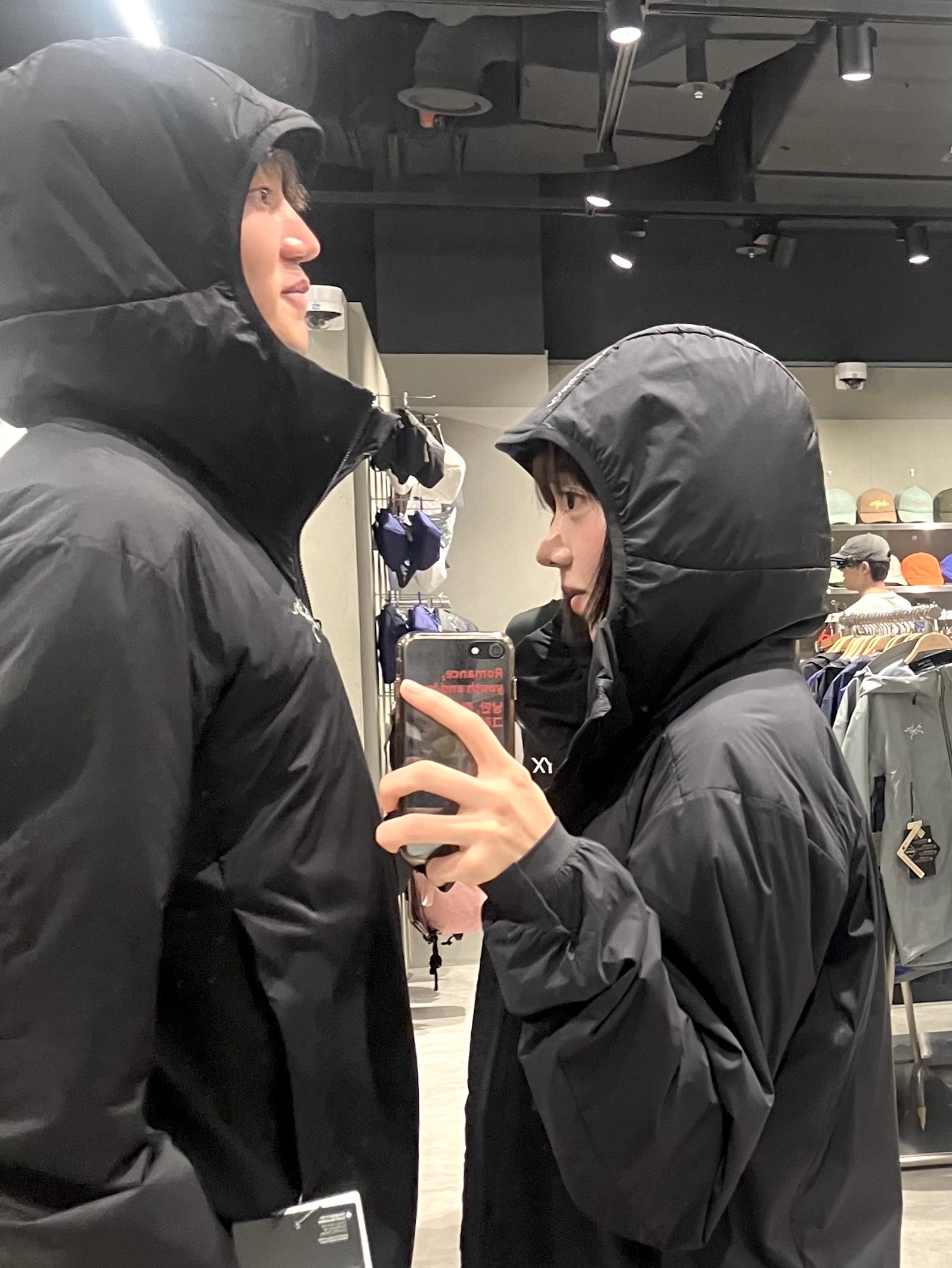 🥷🏻💚🖤 | KREAM