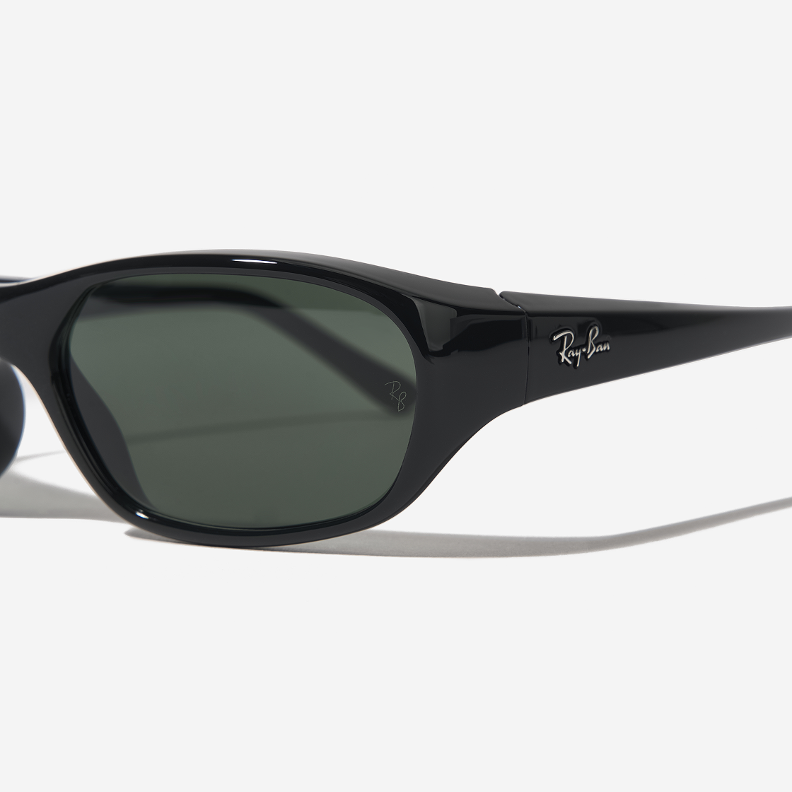 레이밴 대디-O II 폴리쉬드 블랙 프레임 그린 클래식 G-15 렌즈 | Ray-Ban | KREAM