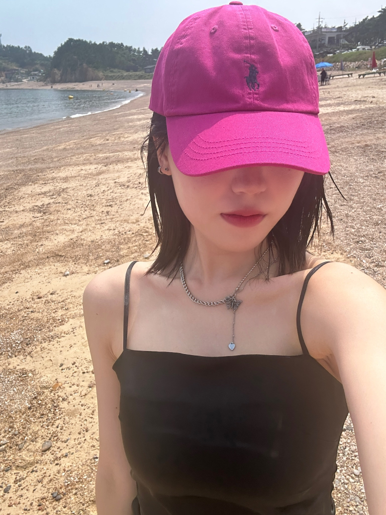 (@du_d1n) 님의 게시물 | KREAM