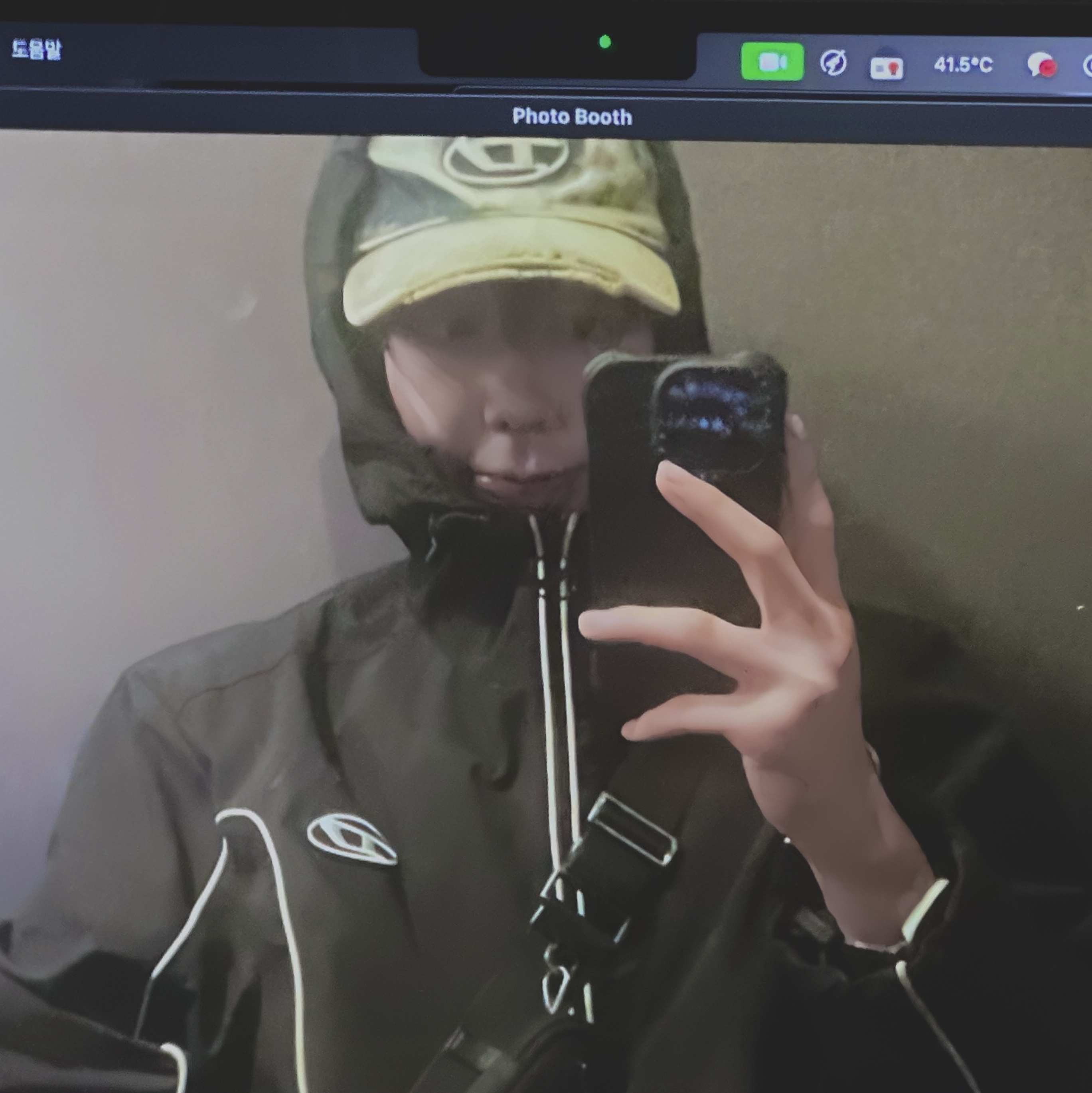 단테 (@xe50m) 님의 게시물 | KREAM