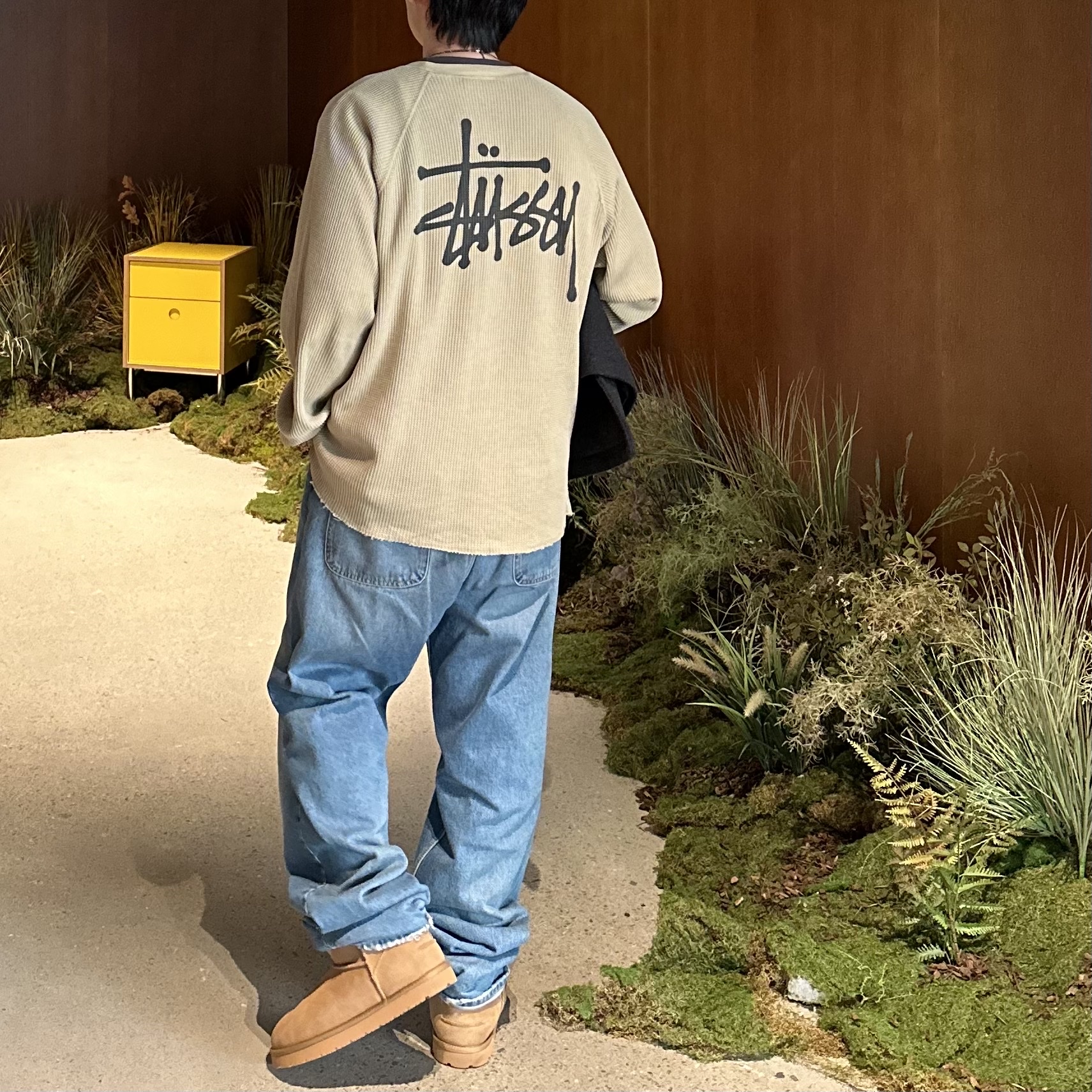 장롱이 (@_zanglong) 님의 게시물 | KREAM