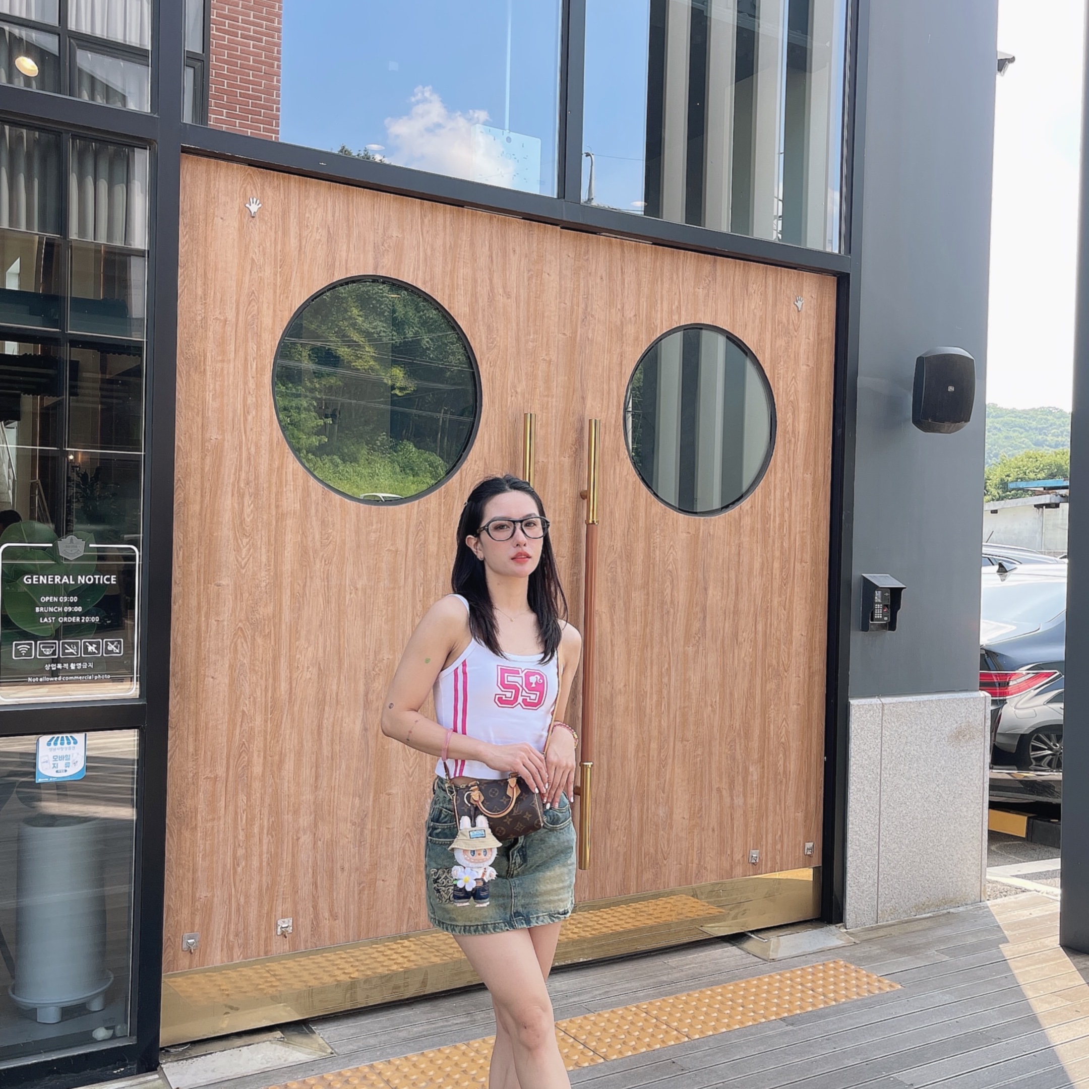 이시후 (@leesiho) 님의 게시물 | KREAM