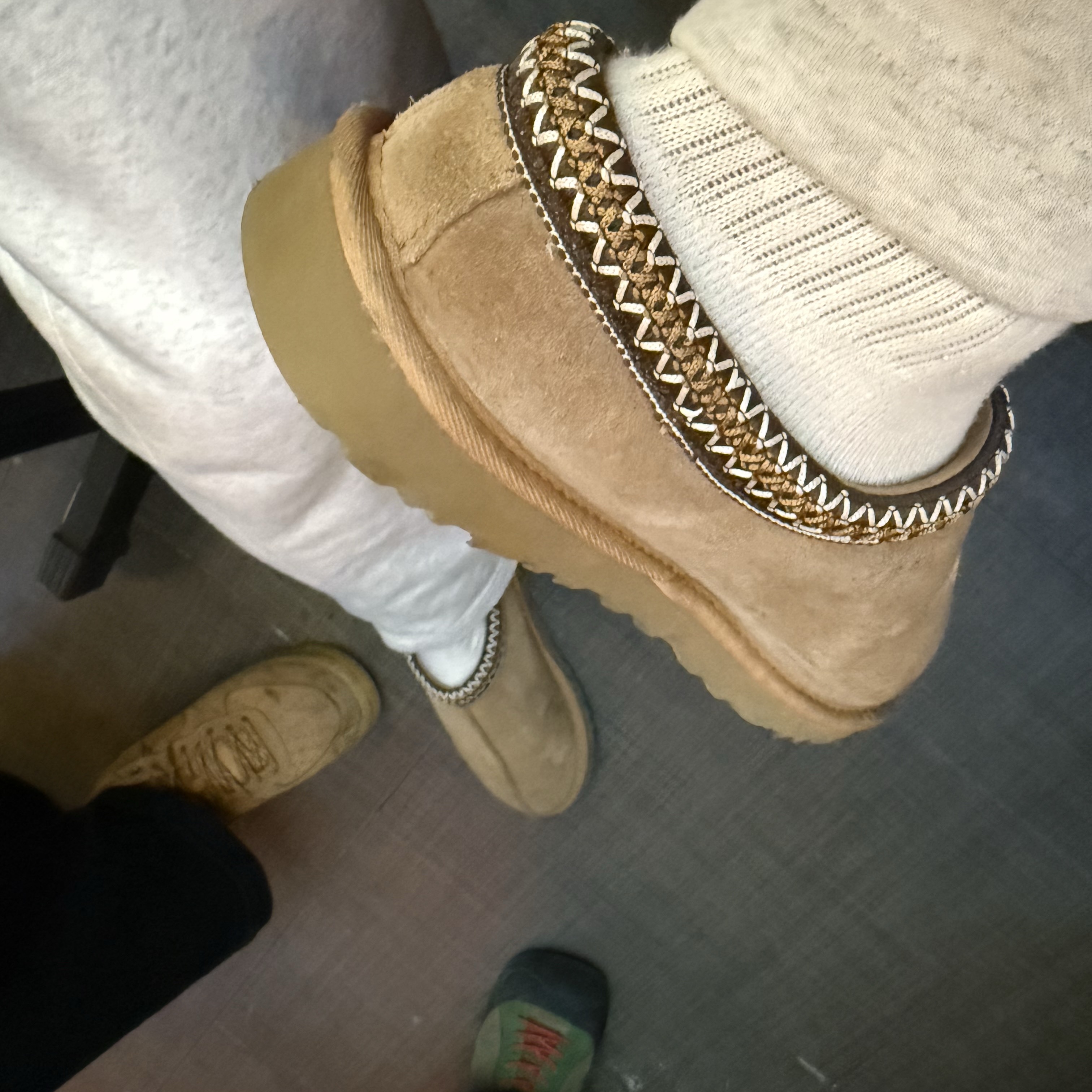 송시헌 (@__song.6) 님의 게시물 | KREAM