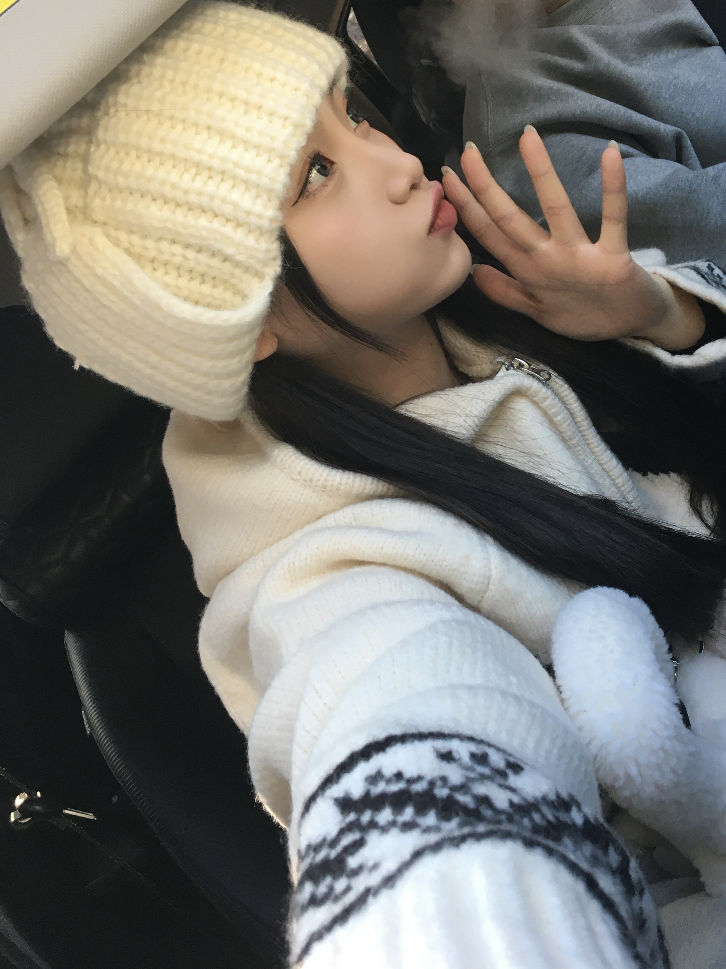 (@owlhuii) 님의 게시물 | KREAM