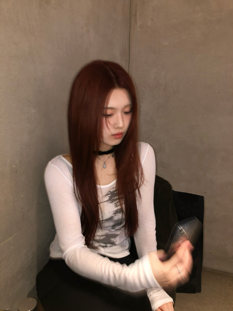 (@kiscsina) 님의 게시물 | KREAM