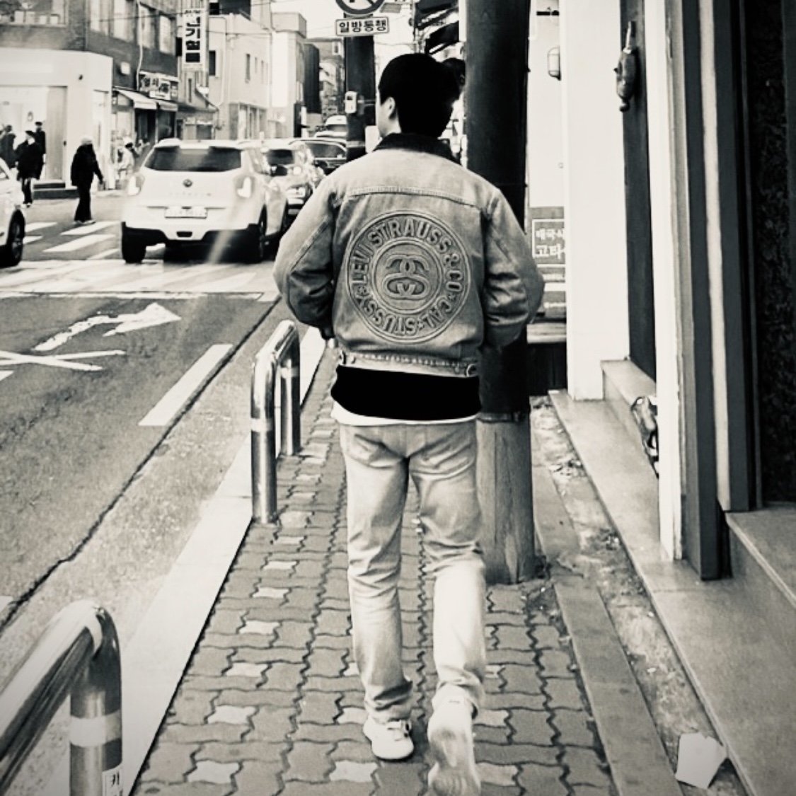 스투시 x 리바이스 | KREAM