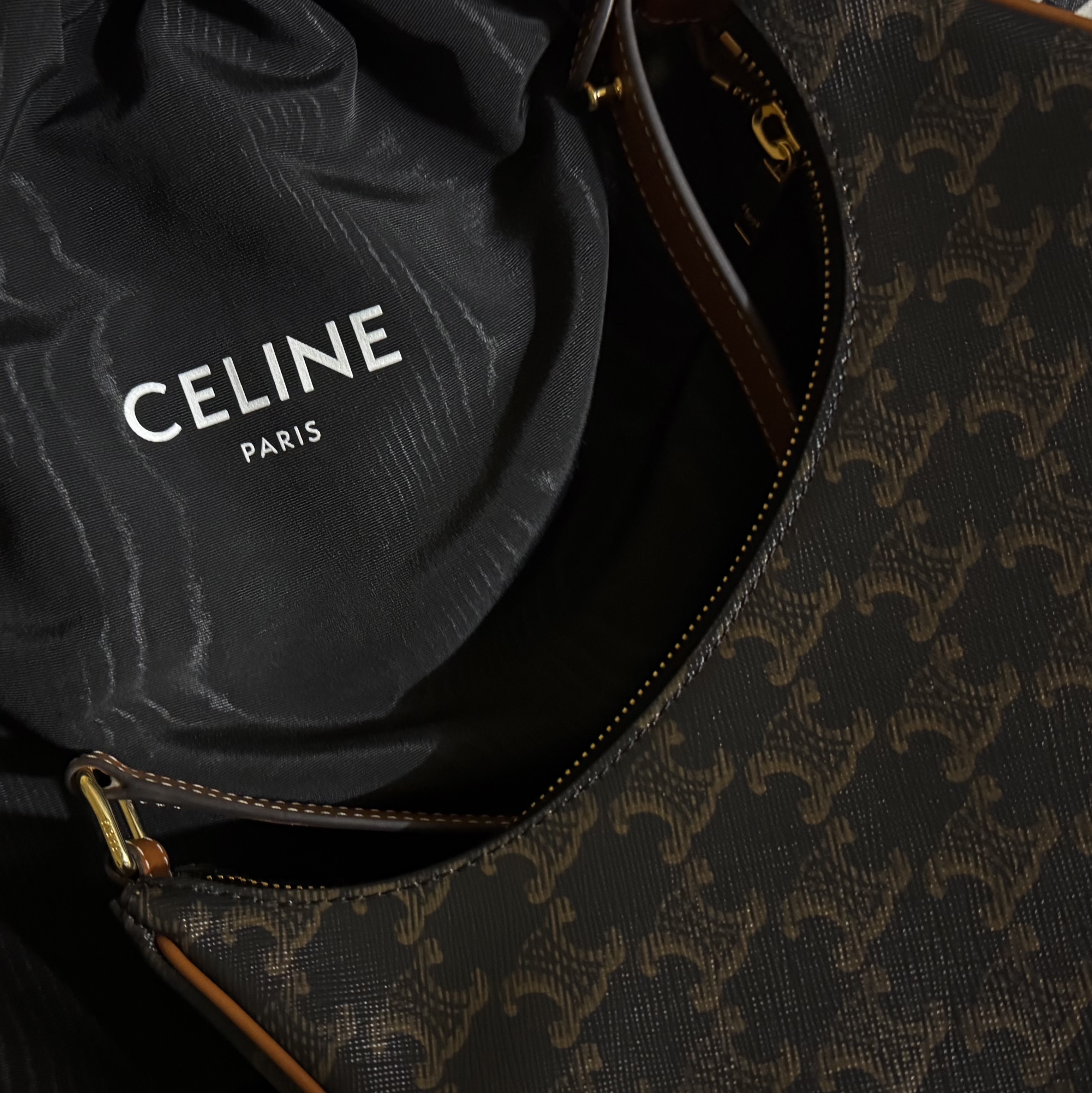 (@o____o7) 님의 게시물 | KREAM