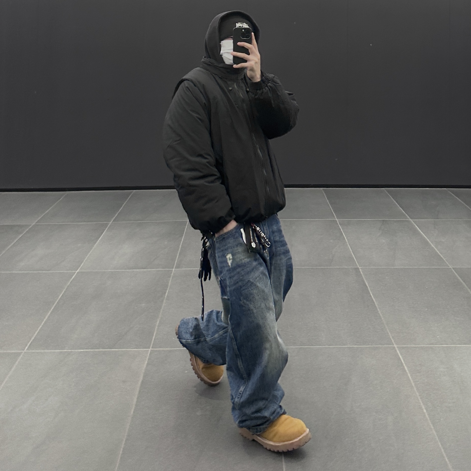 (@ho_jxng) 님의 게시물 | KREAM