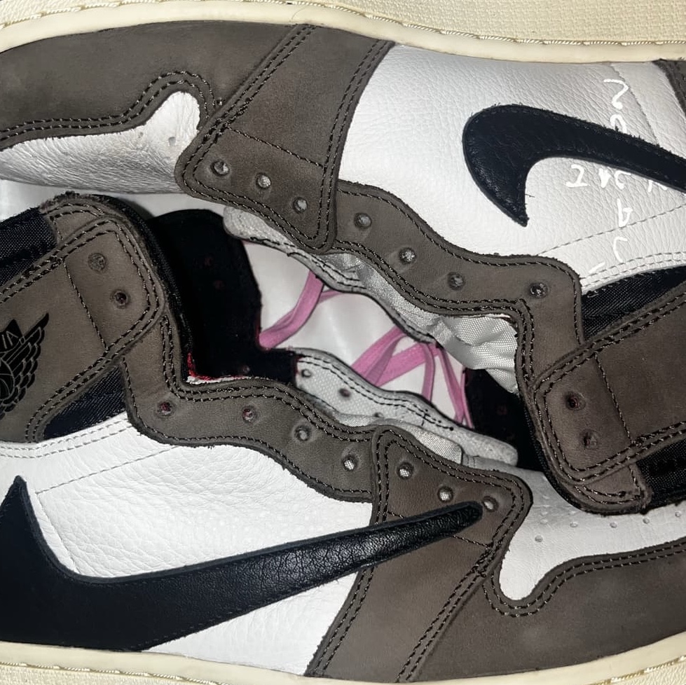 하나만 (@ulala) 님의 게시물 | KREAM