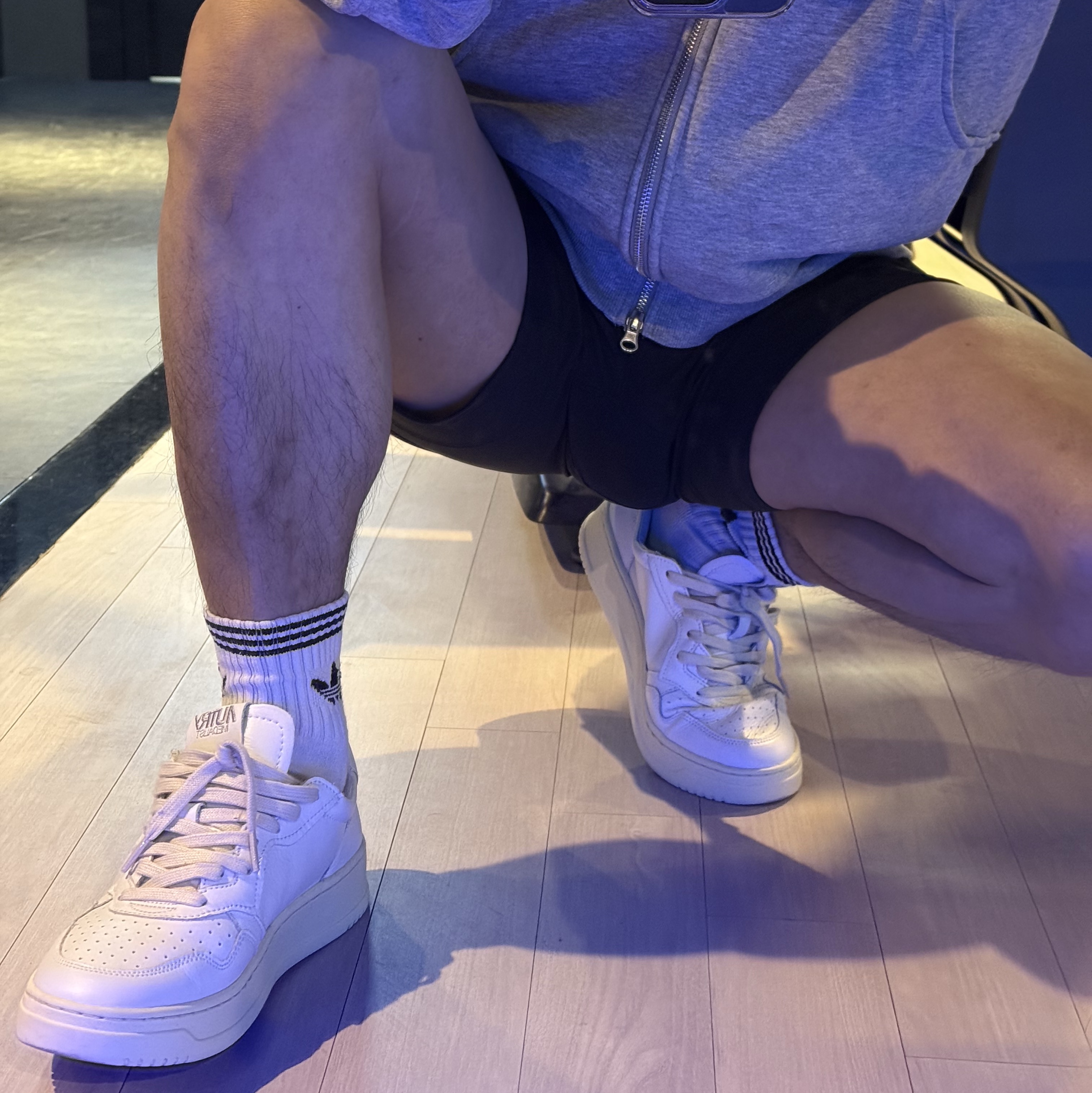 265라고 구매했는데 작음 발아픔 ㅆ | KREAM