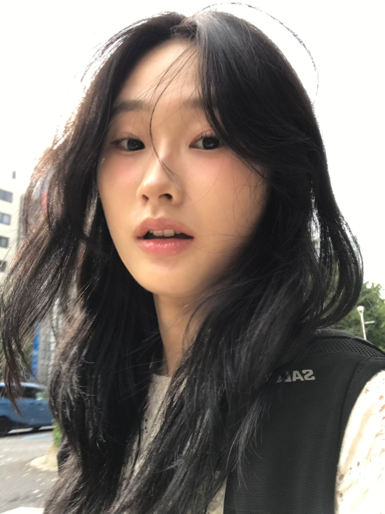 midoriaoi (@p0agk2) 님의 게시물 | KREAM