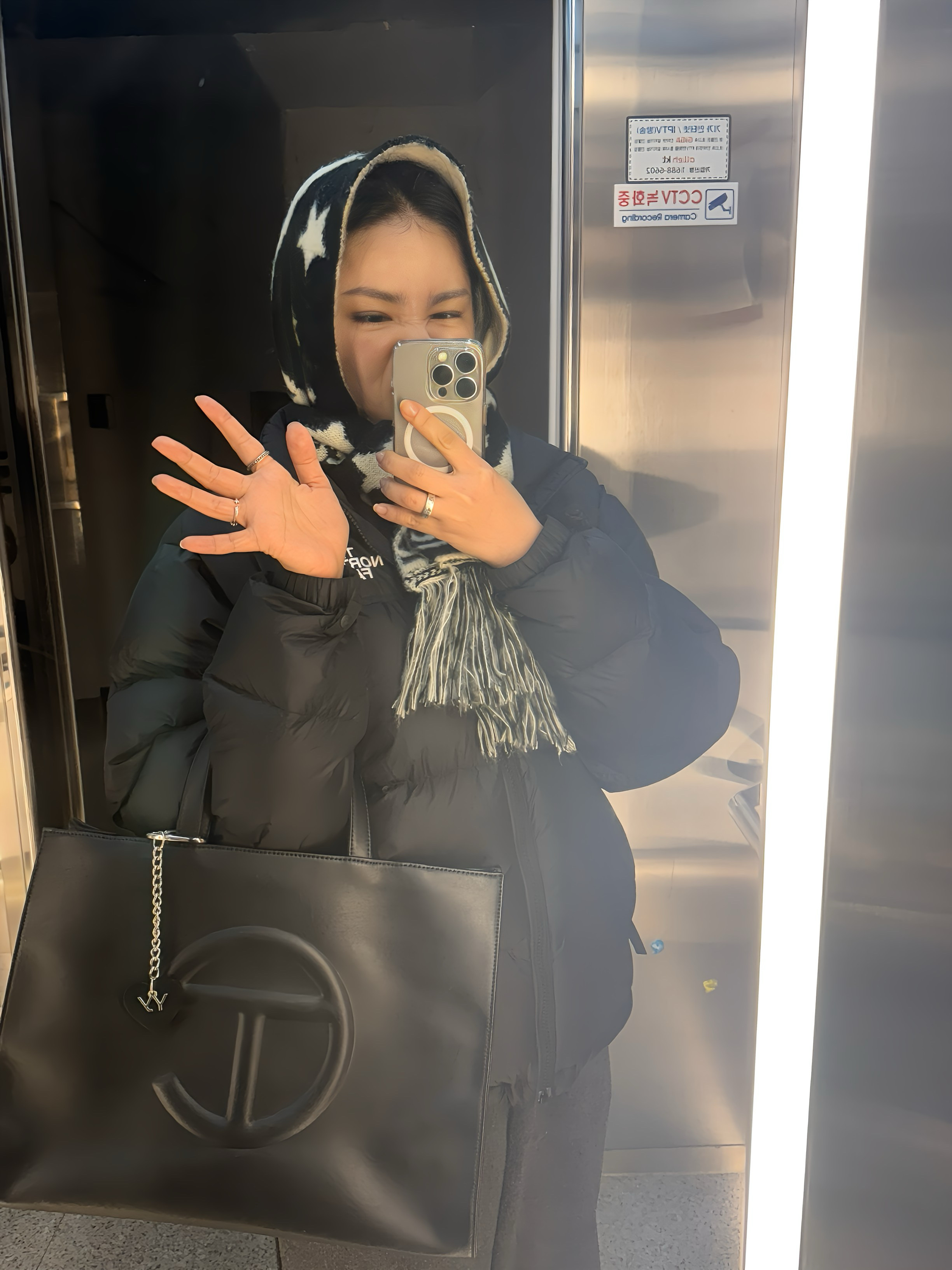 나 (@euniyaaaaa) 님의 게시물 | KREAM