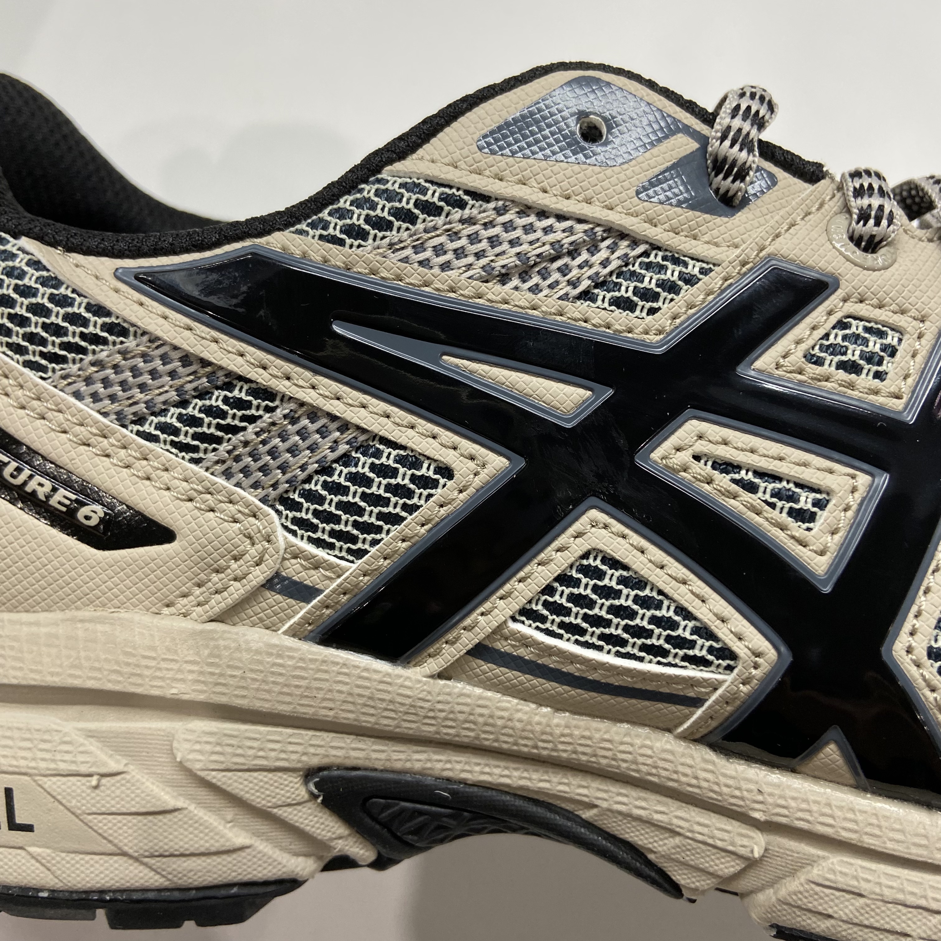 아식스 젤 벤쳐 6 페더 그레이 블랙 | KREAM