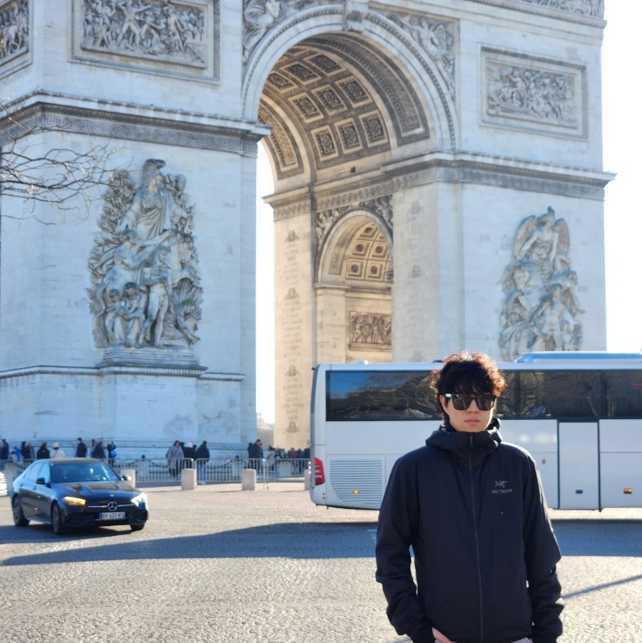 paris🇫🇷 | KREAM