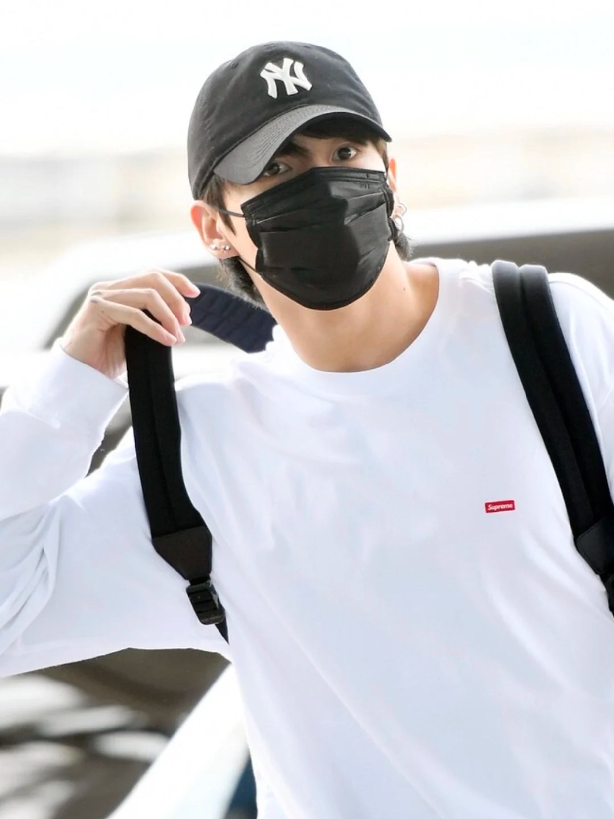 BTS 정국의 슈프림 사랑 | KREAM