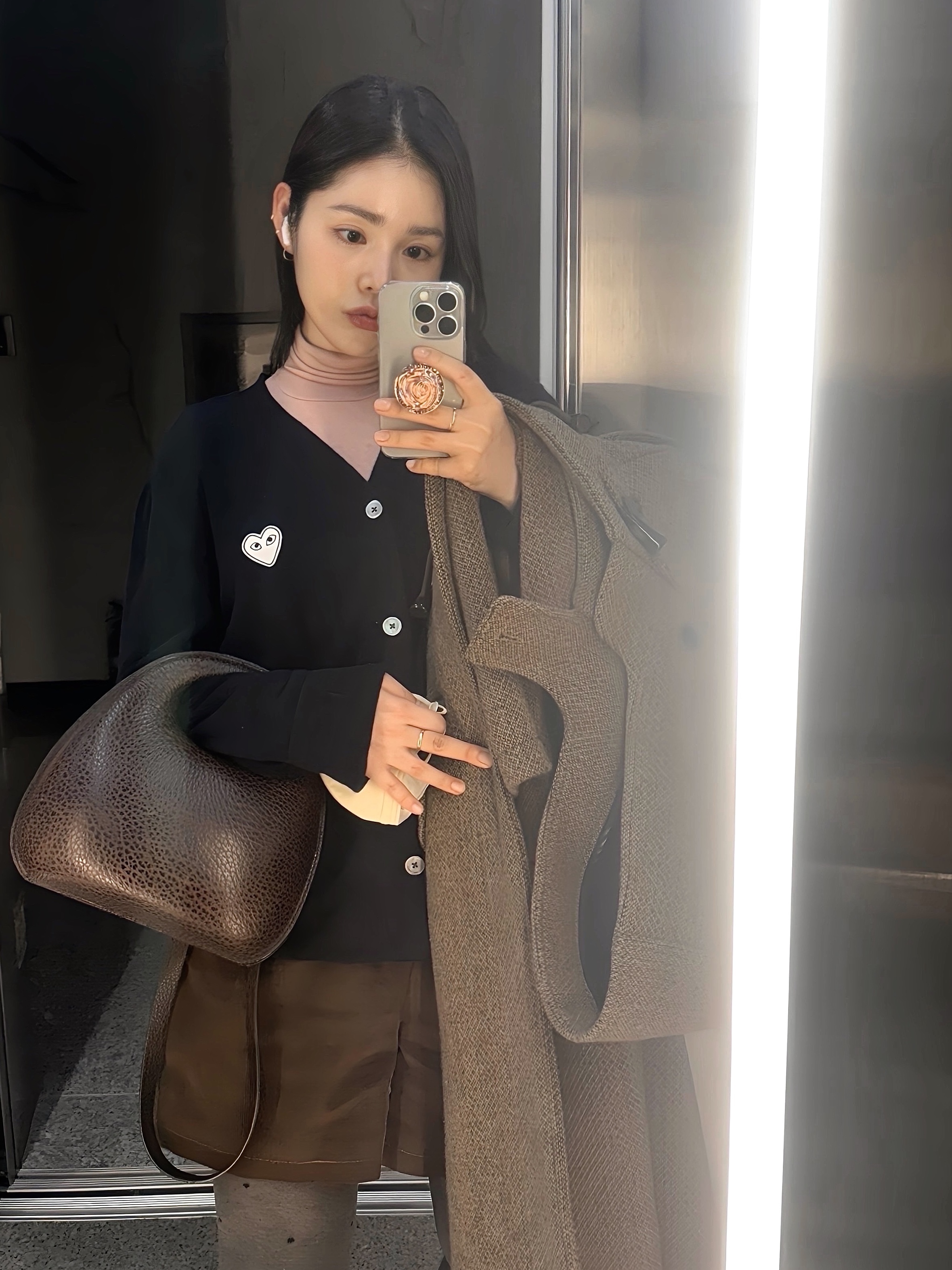 나 (@euniyaaaaa) 님의 게시물 | KREAM