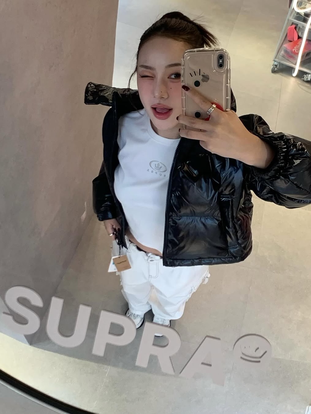 daily_shoot (@daily_shoot) 님의 게시물 | KREAM