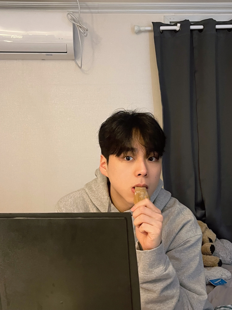 rotca_wnstn (@pbp9zi) 님의 게시물 | KREAM