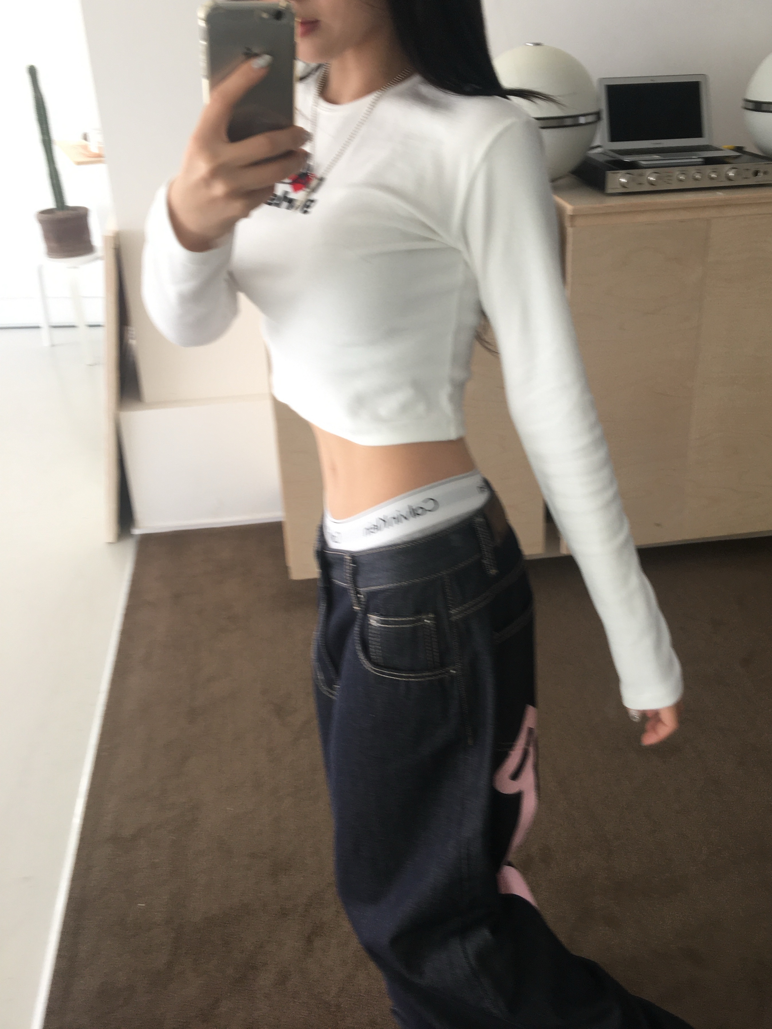 (@owlhuii) 님의 게시물 | KREAM