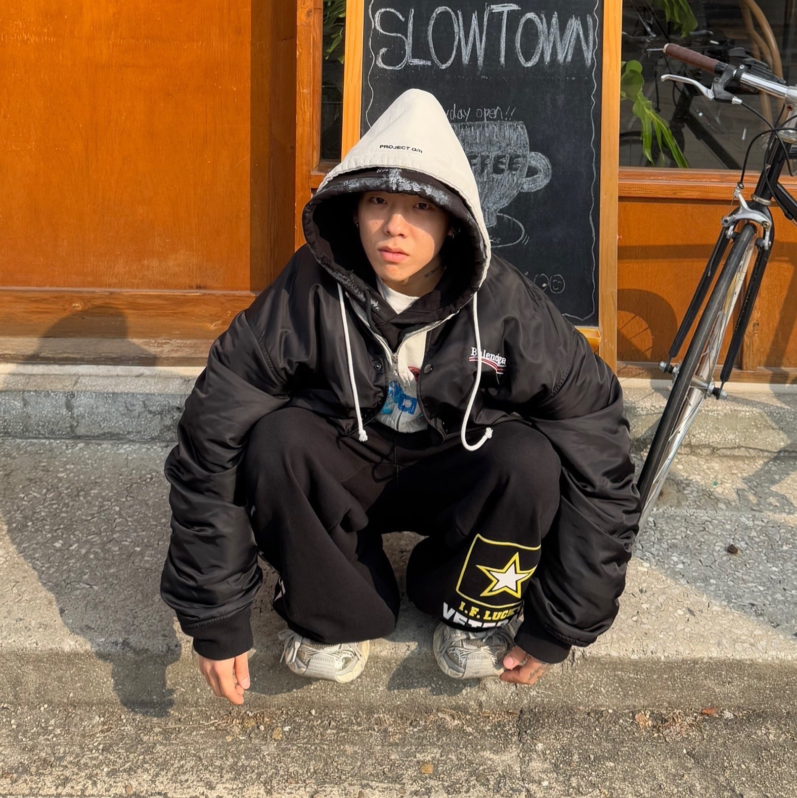 whddn2977 (@j0ng_wo0) 님의 게시물 | KREAM