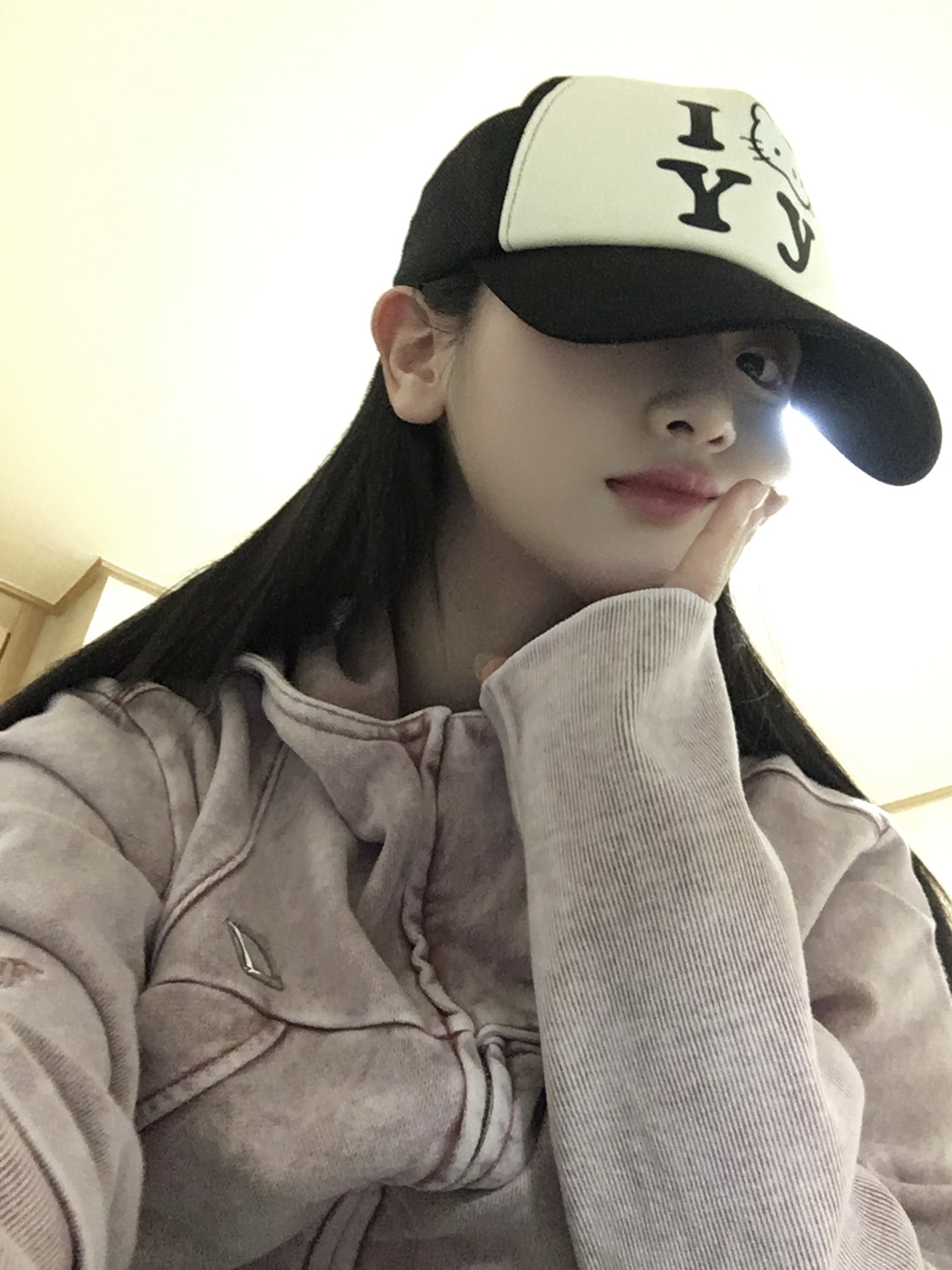 (@owlhuii) 님의 게시물 | KREAM