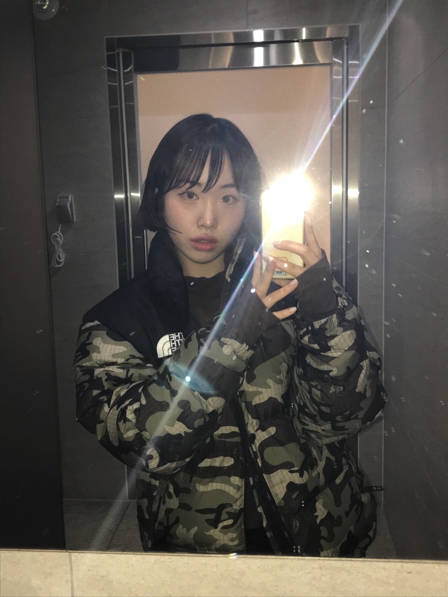 (@y_dam_i) 님의 게시물 | KREAM