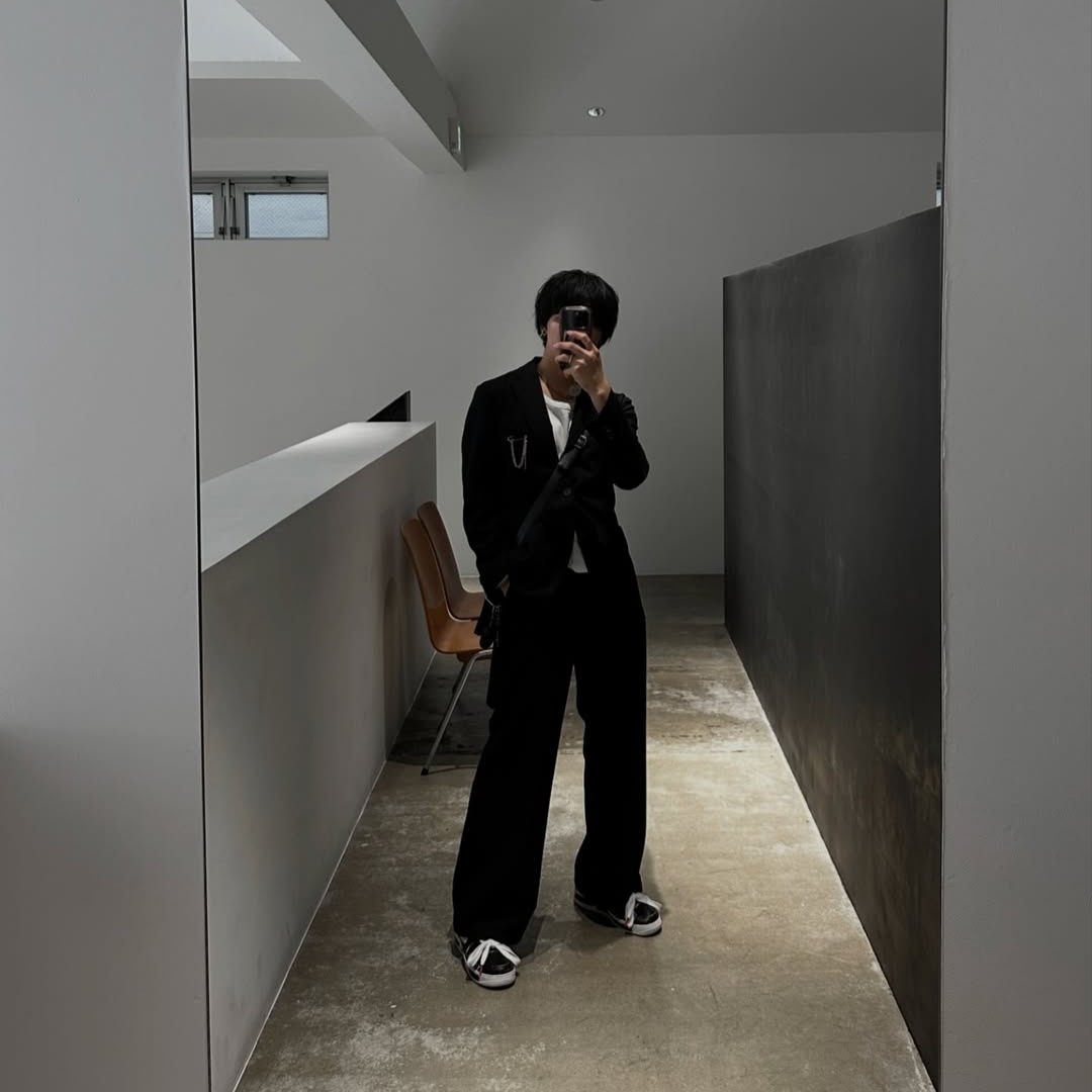 (@w134ah) 님의 게시물 | KREAM